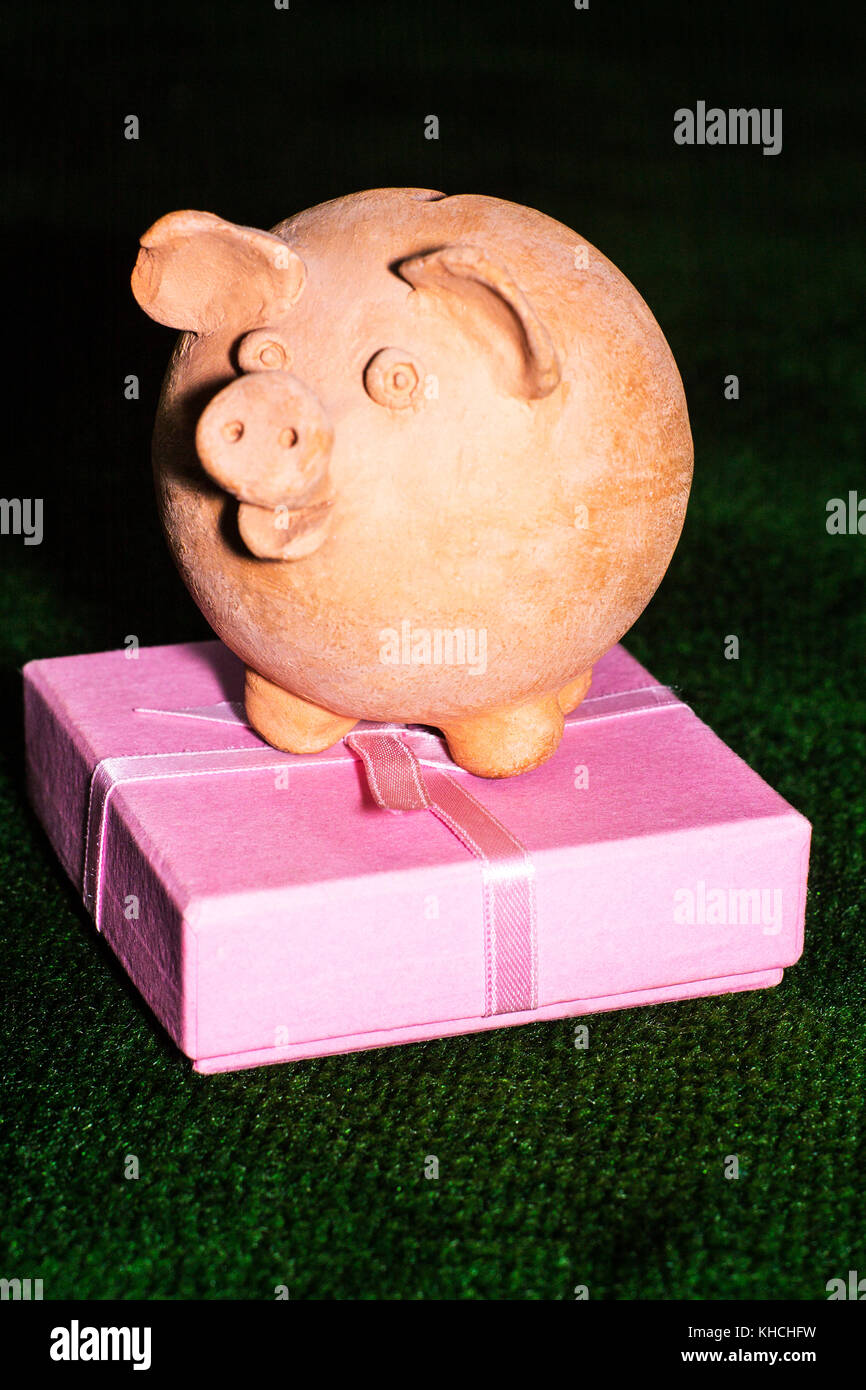 Piggy box hi-res stock photography and images - Alamy