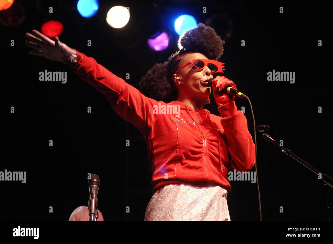Zap Mama performing live at the 2007 Voodoo Music Experience festival ...
