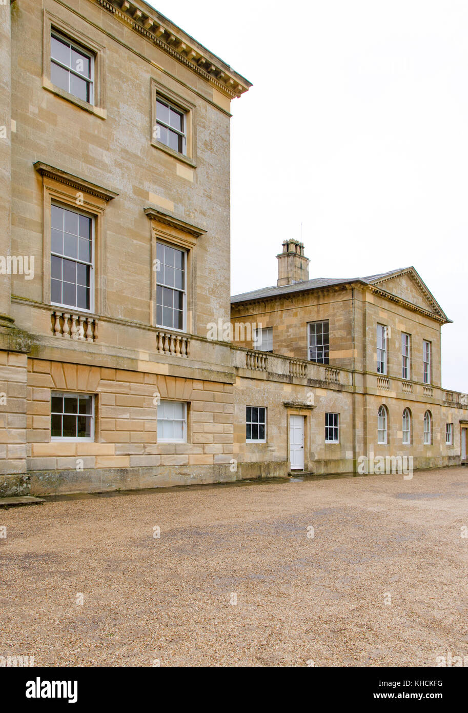 Luxury home in grounds exterior hi-res stock photography and images - Alamy
