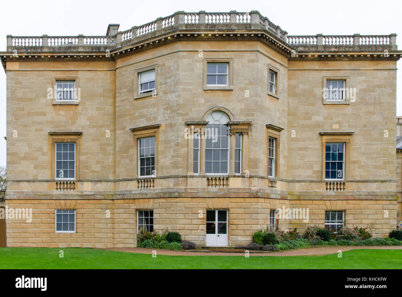 Stately home wealth hi-res stock photography and images - Alamy