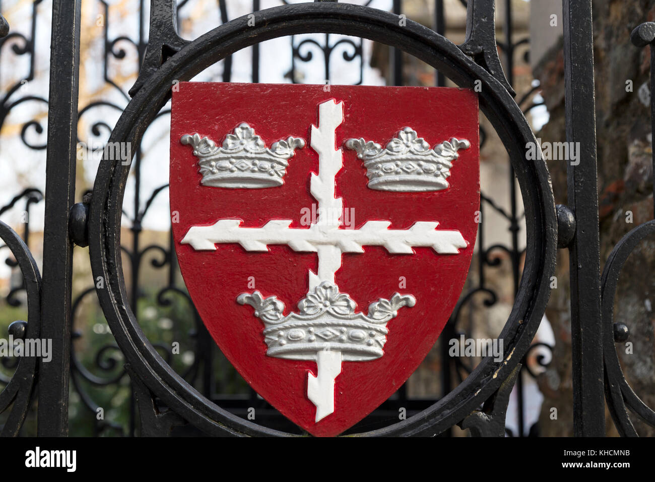 UK, Colchester, Colchester coat of arms on the gates to the castle ...