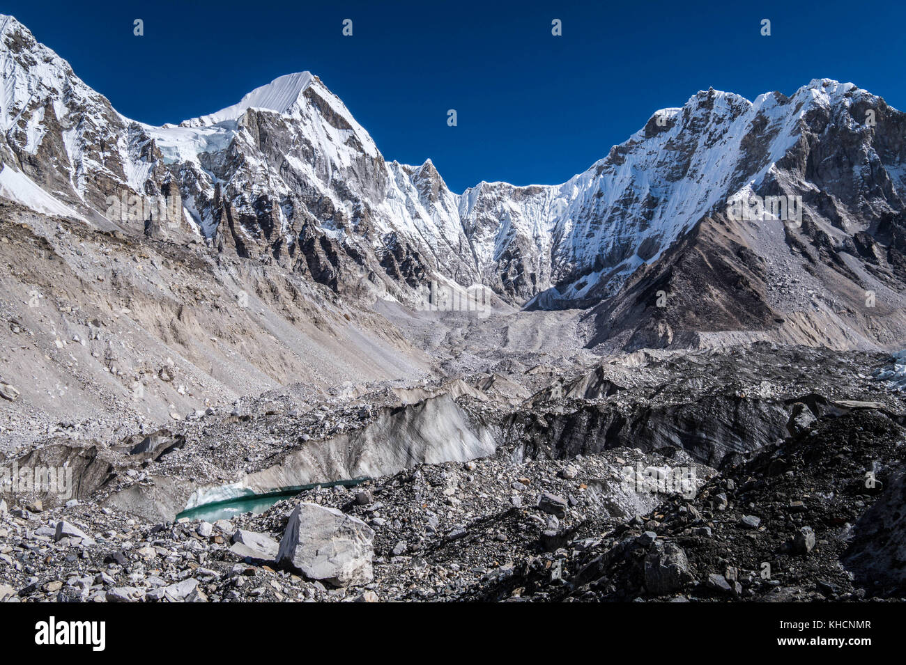 On the way to Everest Base Camp Stock Photo - Alamy