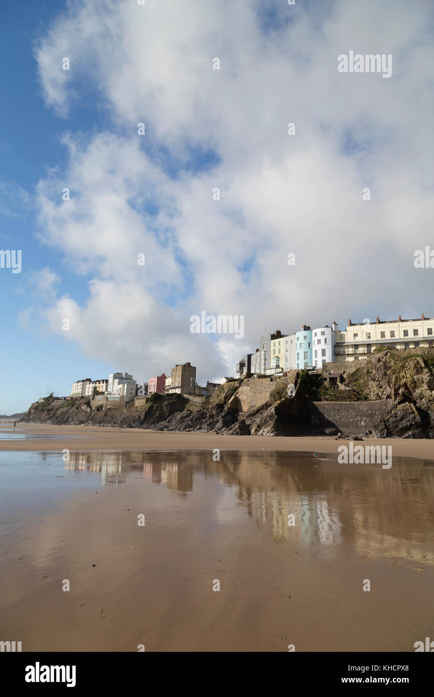UK, Wales, Tenby, view of Tenby seaside hotels and cliffs from the ...