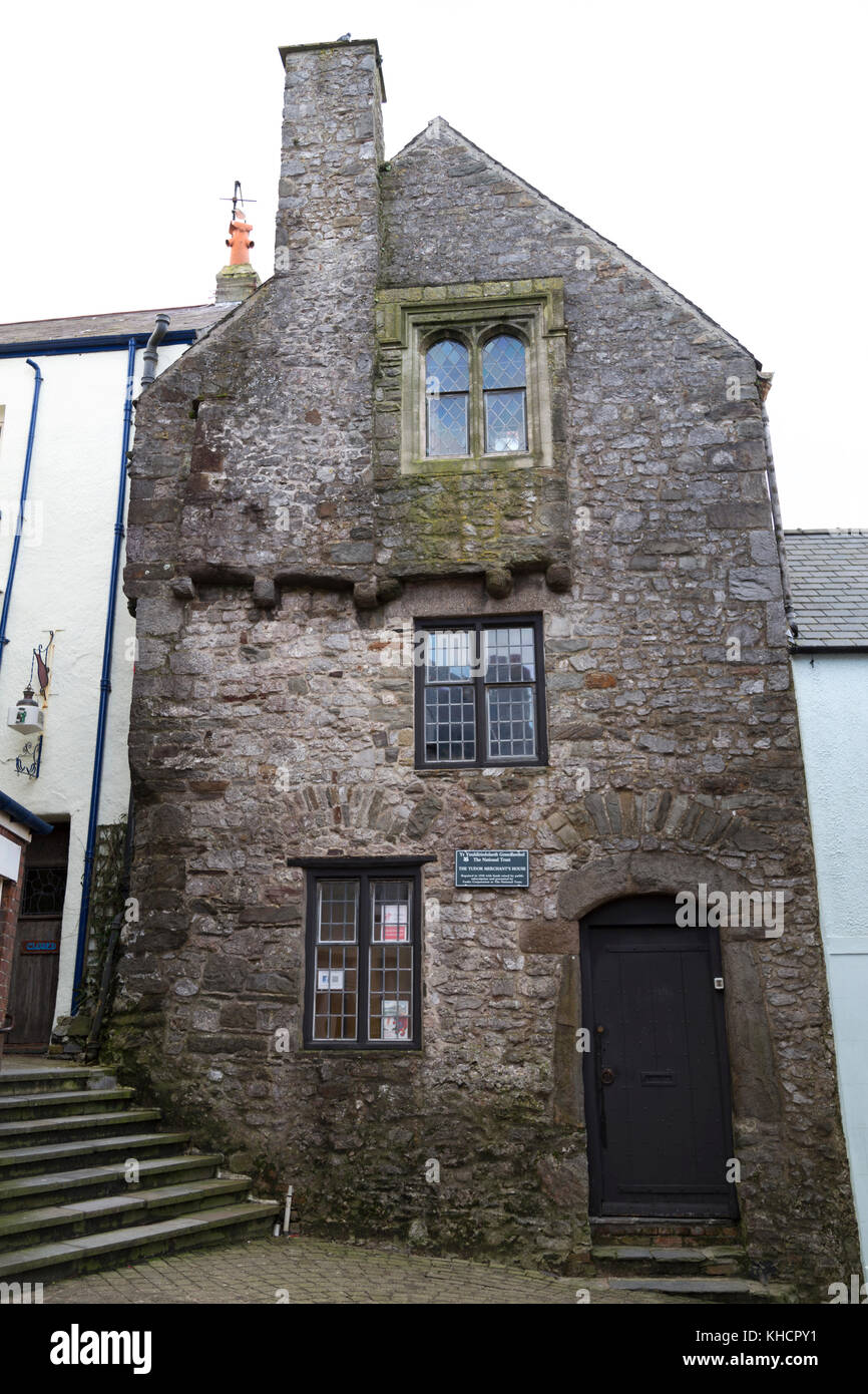 Tudor merchant’s house hi-res stock photography and images - Alamy