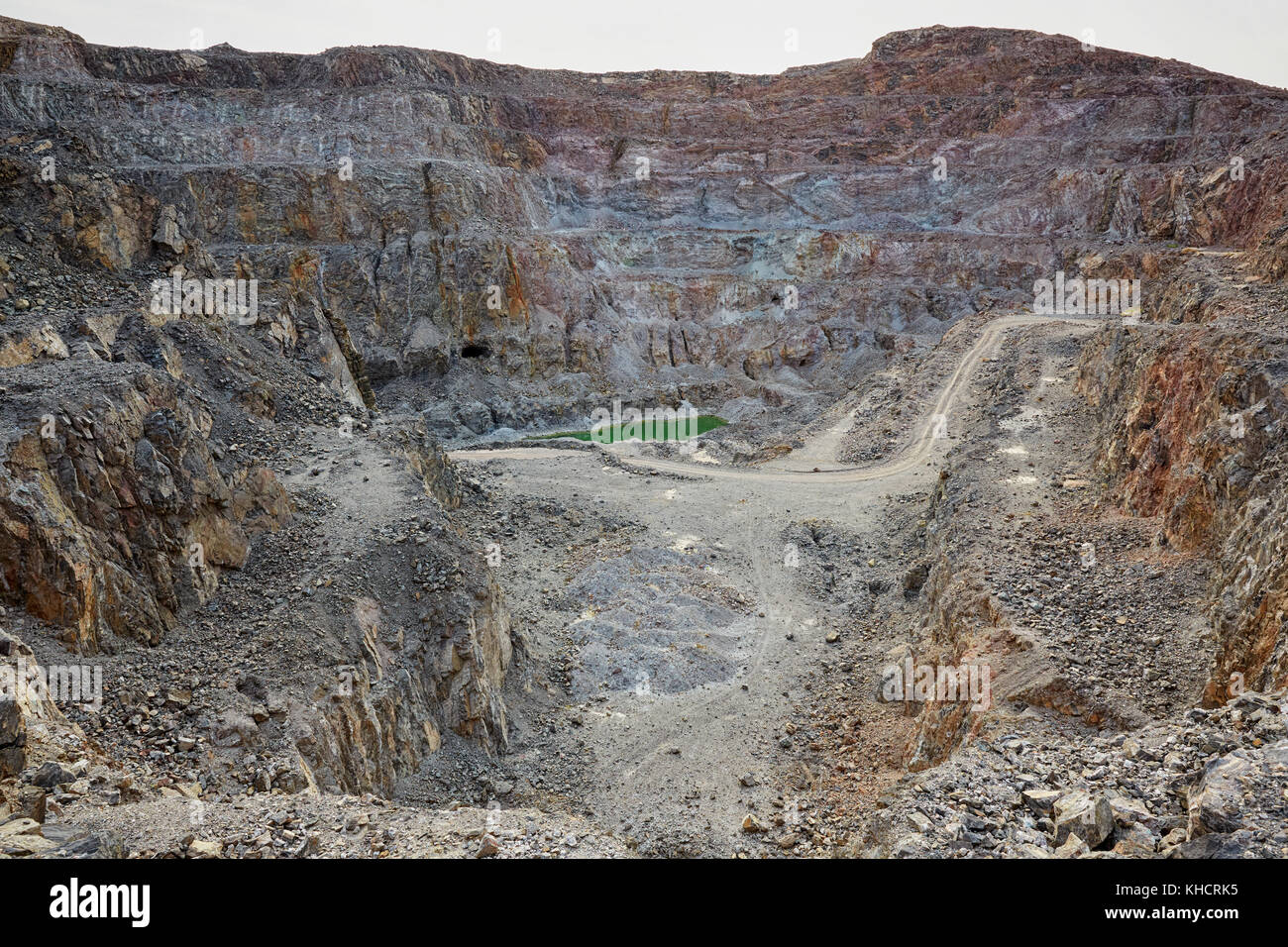 Mine africa tin hi-res stock photography and images - Alamy