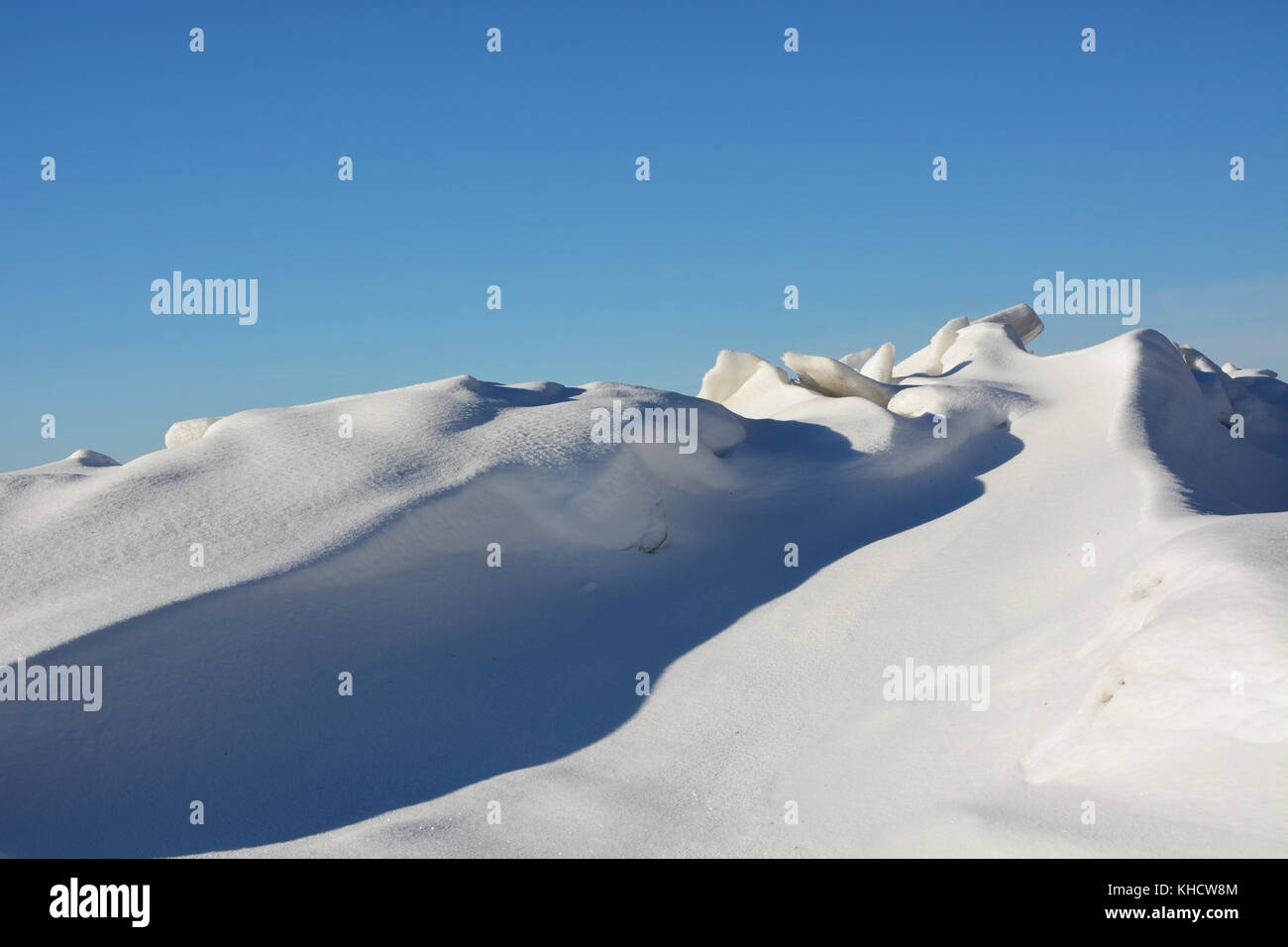 Frozen sea shore at the winter season Stock Photo - Alamy
