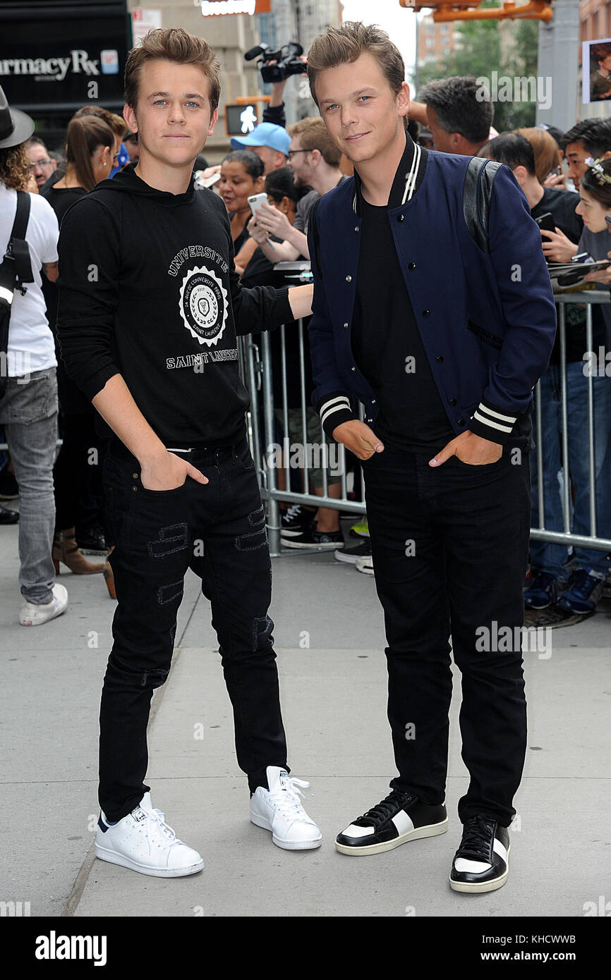 NEW YORK, NY - JULY 24: Matthew Edward Lowe, Rob Lowe and John Owen ...
