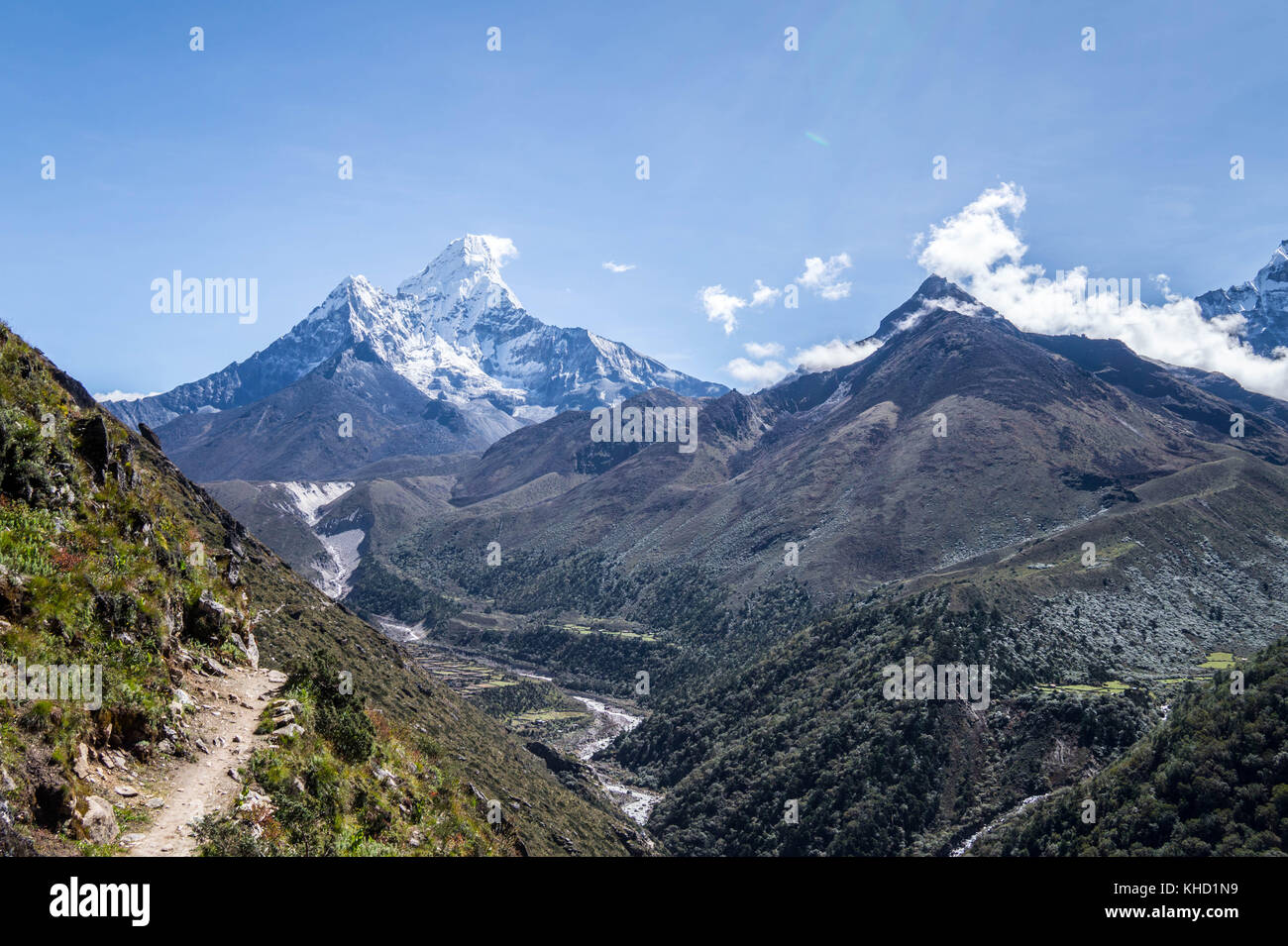 On the way to Everest Base Camp Stock Photo - Alamy