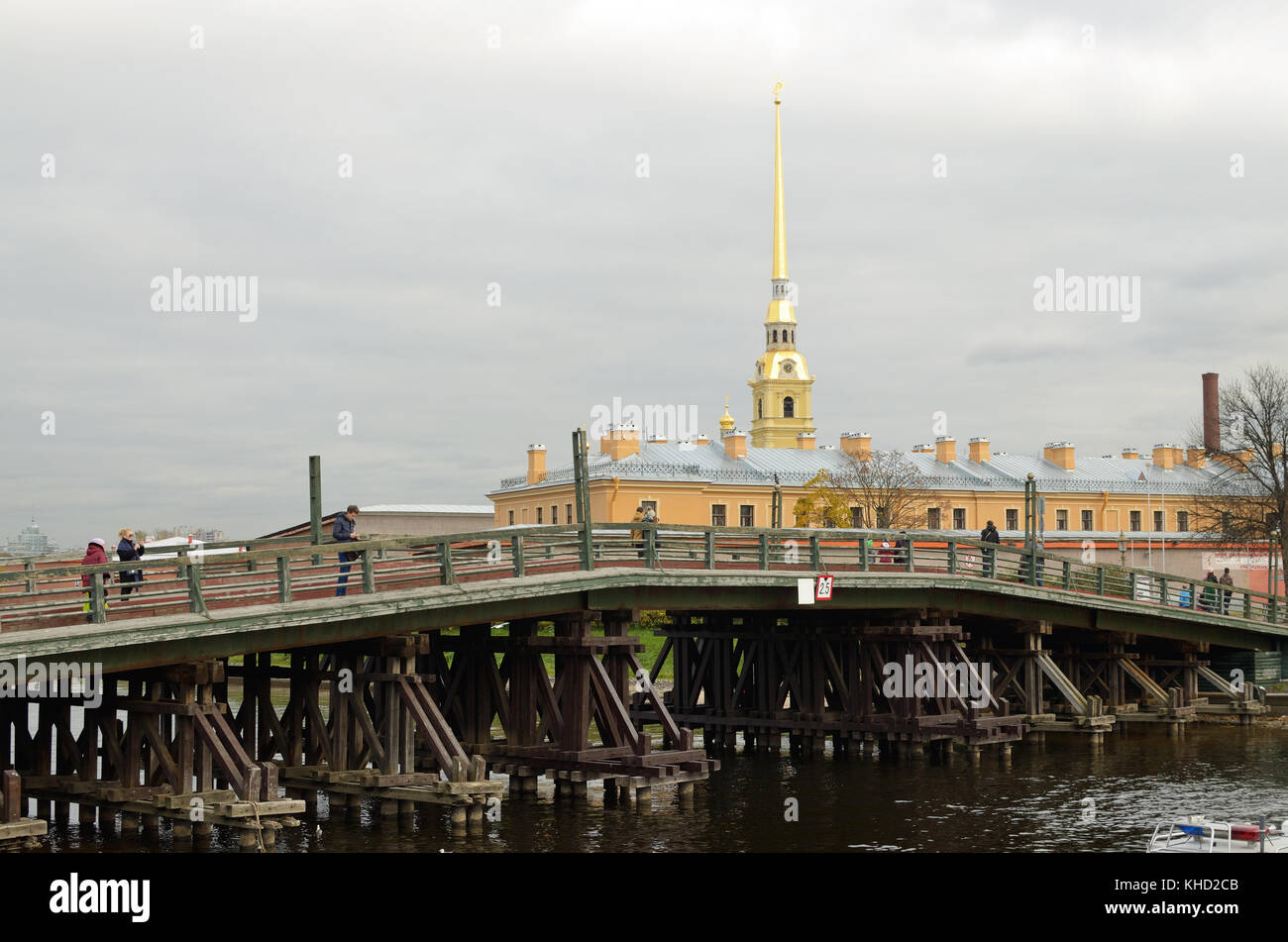 Wooden bridge to the island of Peter and Paul Fortress Stock Photo - Alamy