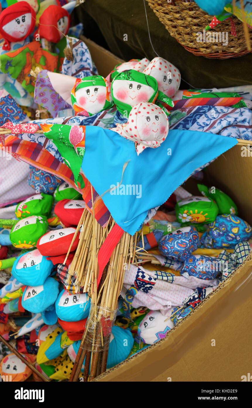 Straw dolls hi-res stock photography and images - Alamy