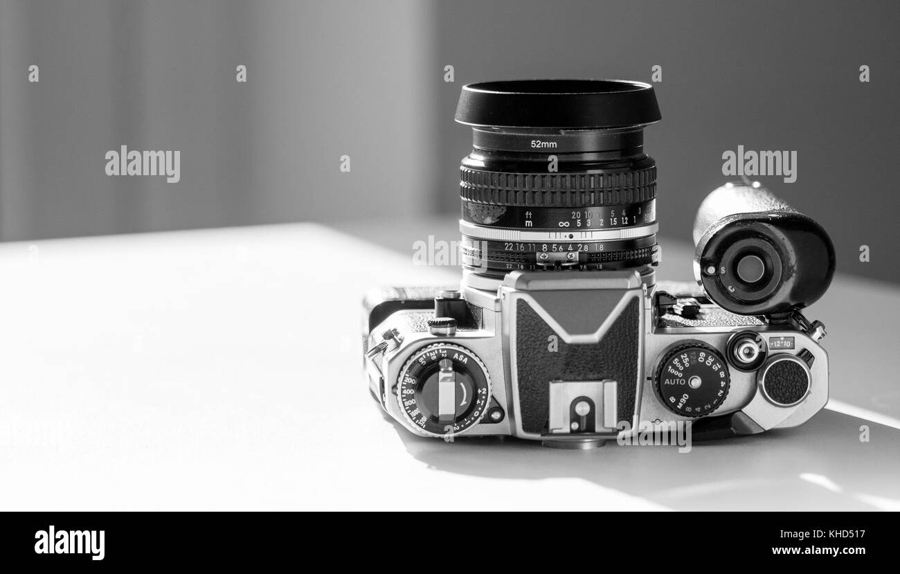 Nikon FE single lens reflex 35mm professional film camera First ...