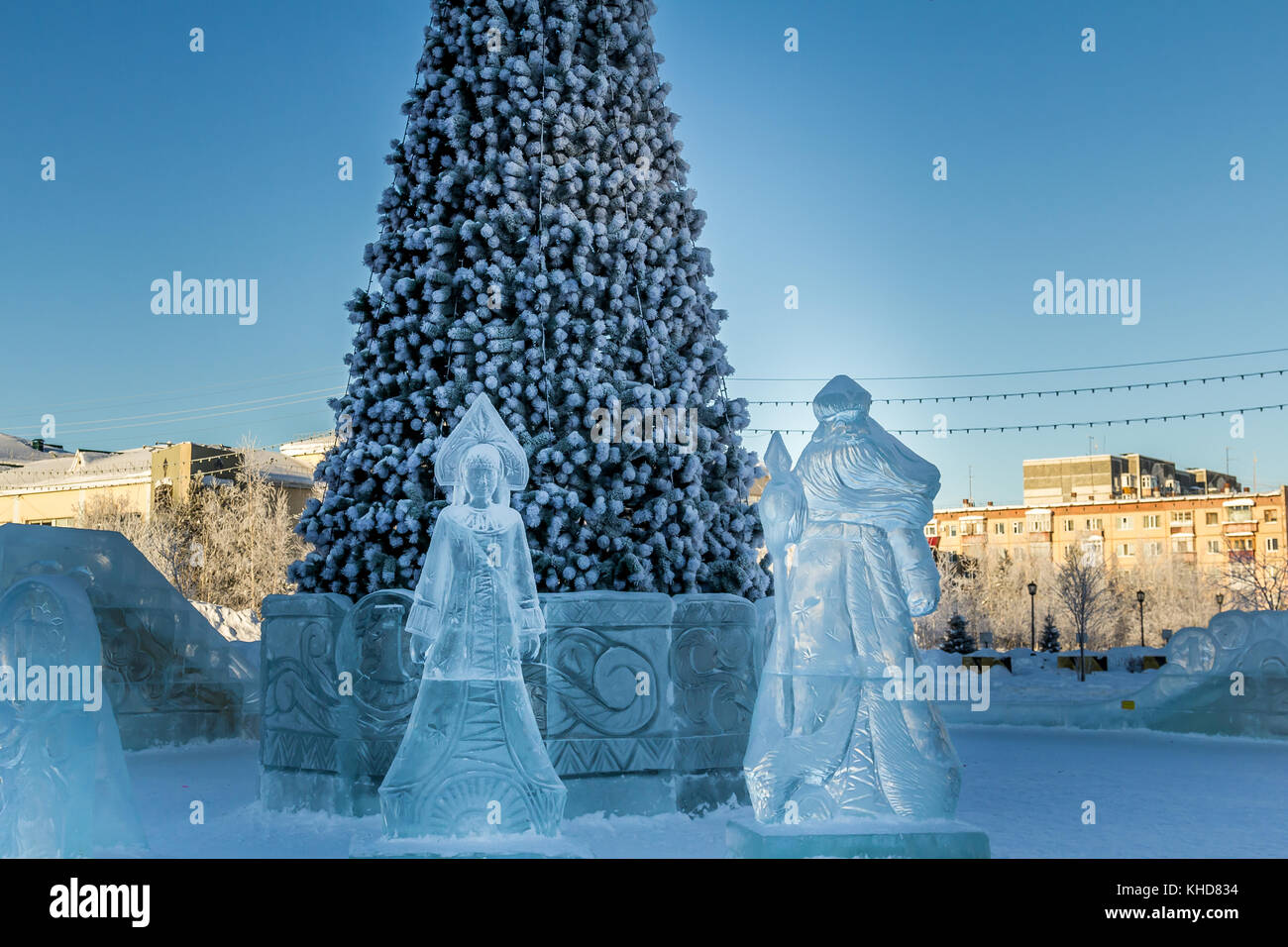 Transparent figures hi-res stock photography and images - Alamy