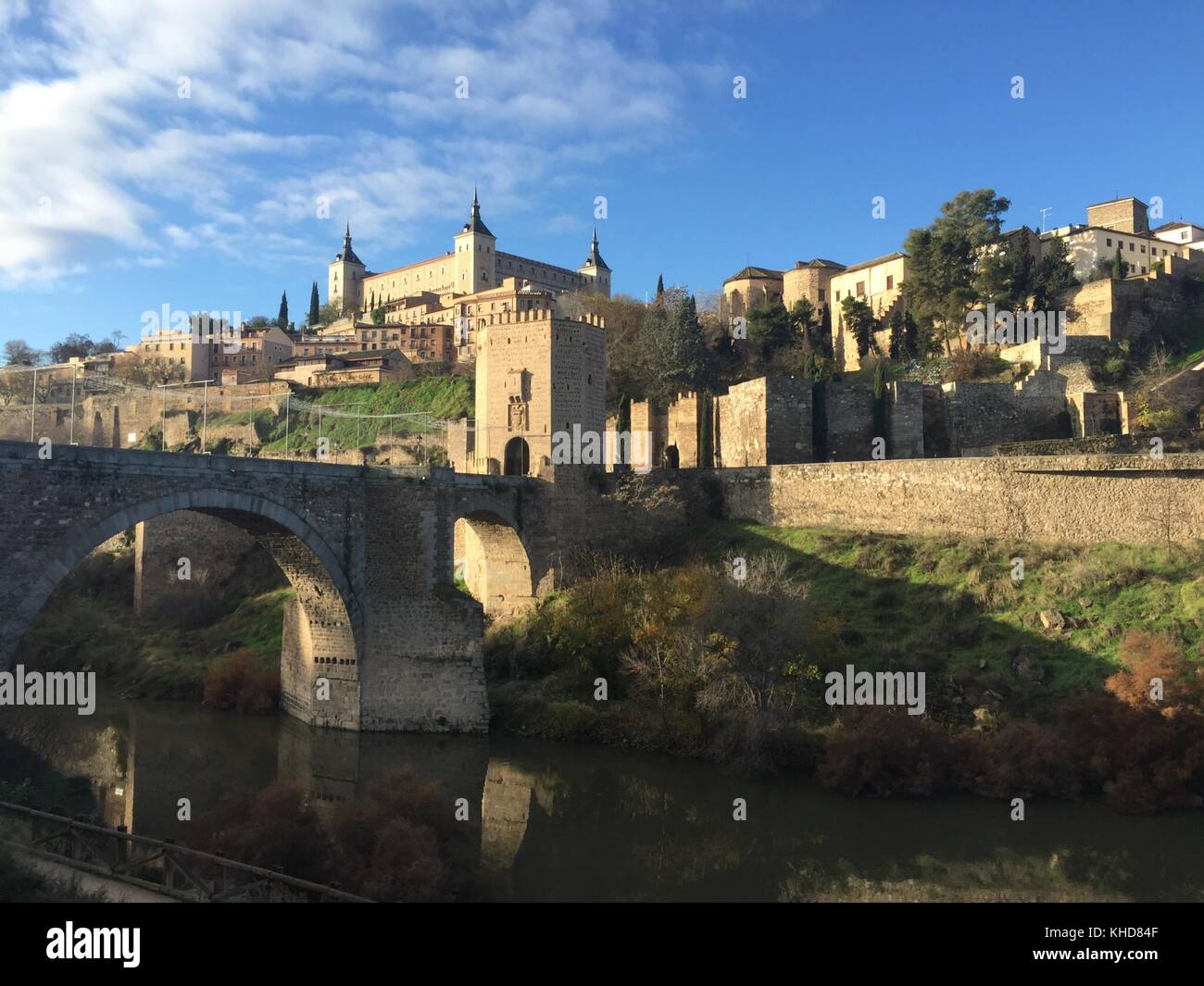 Romanesque architecture toledo spain hi-res stock photography and ...