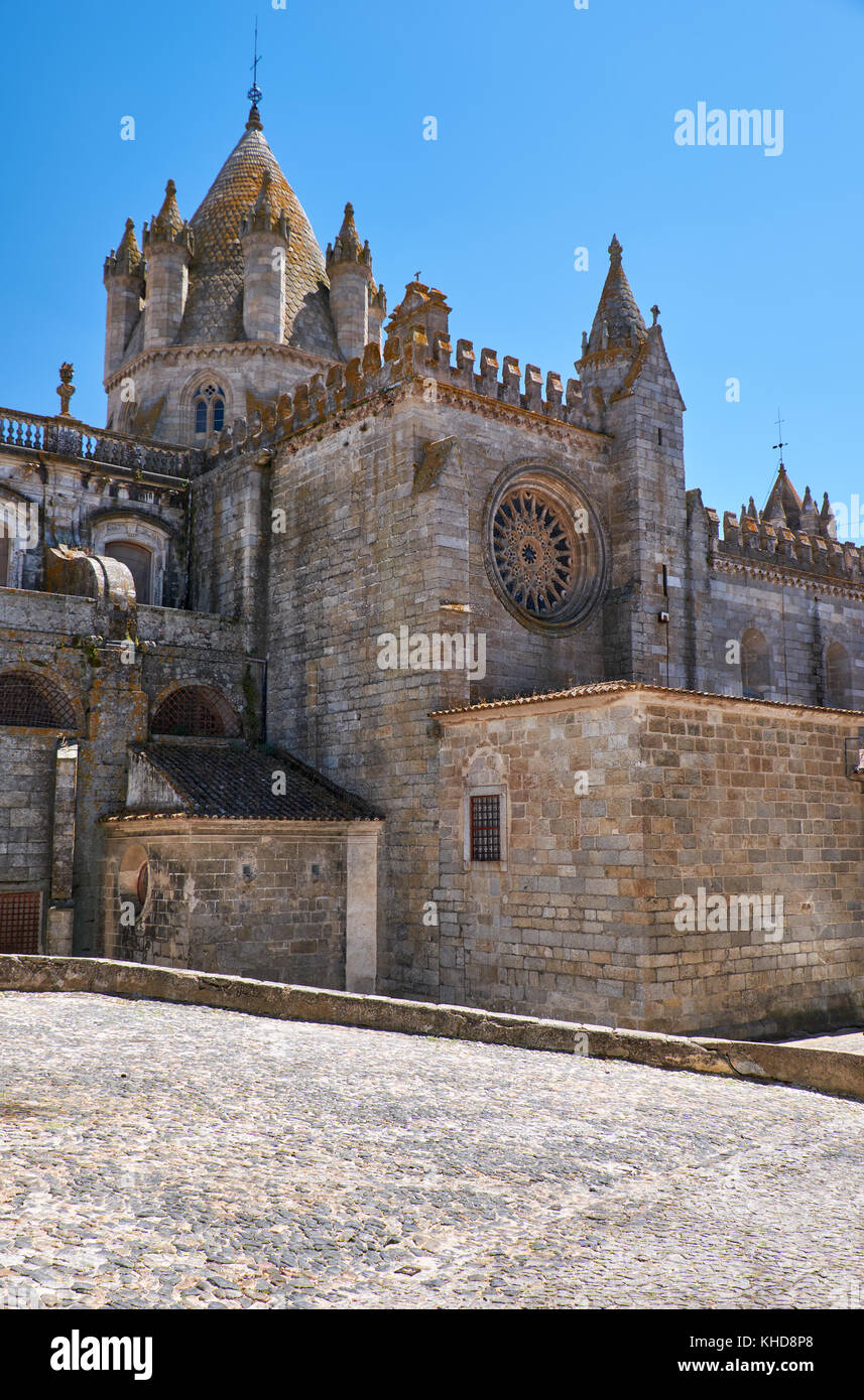 Lantern tower cathedral evora hi-res stock photography and images - Alamy