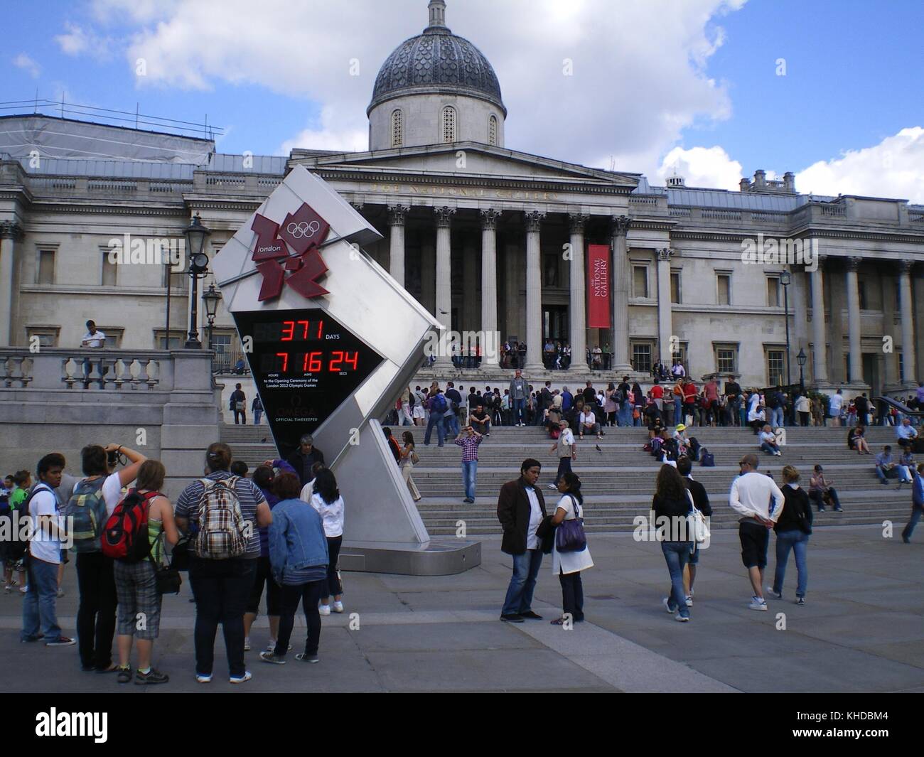 2012 Olympics Countdown timer in Trafalgar Square - London, UK Stock ...