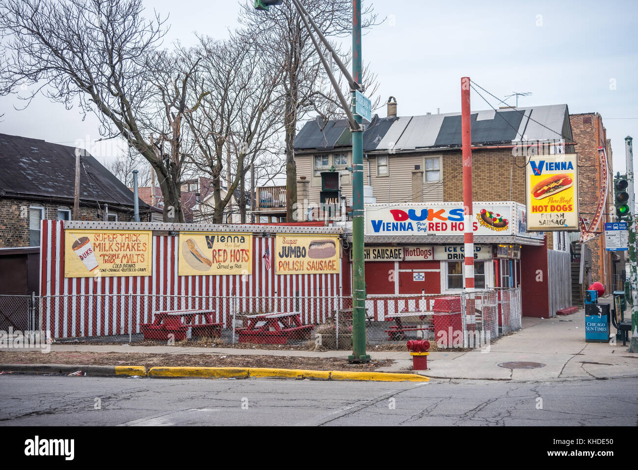 Chicago hot dog stand hi-res stock photography and images - Alamy