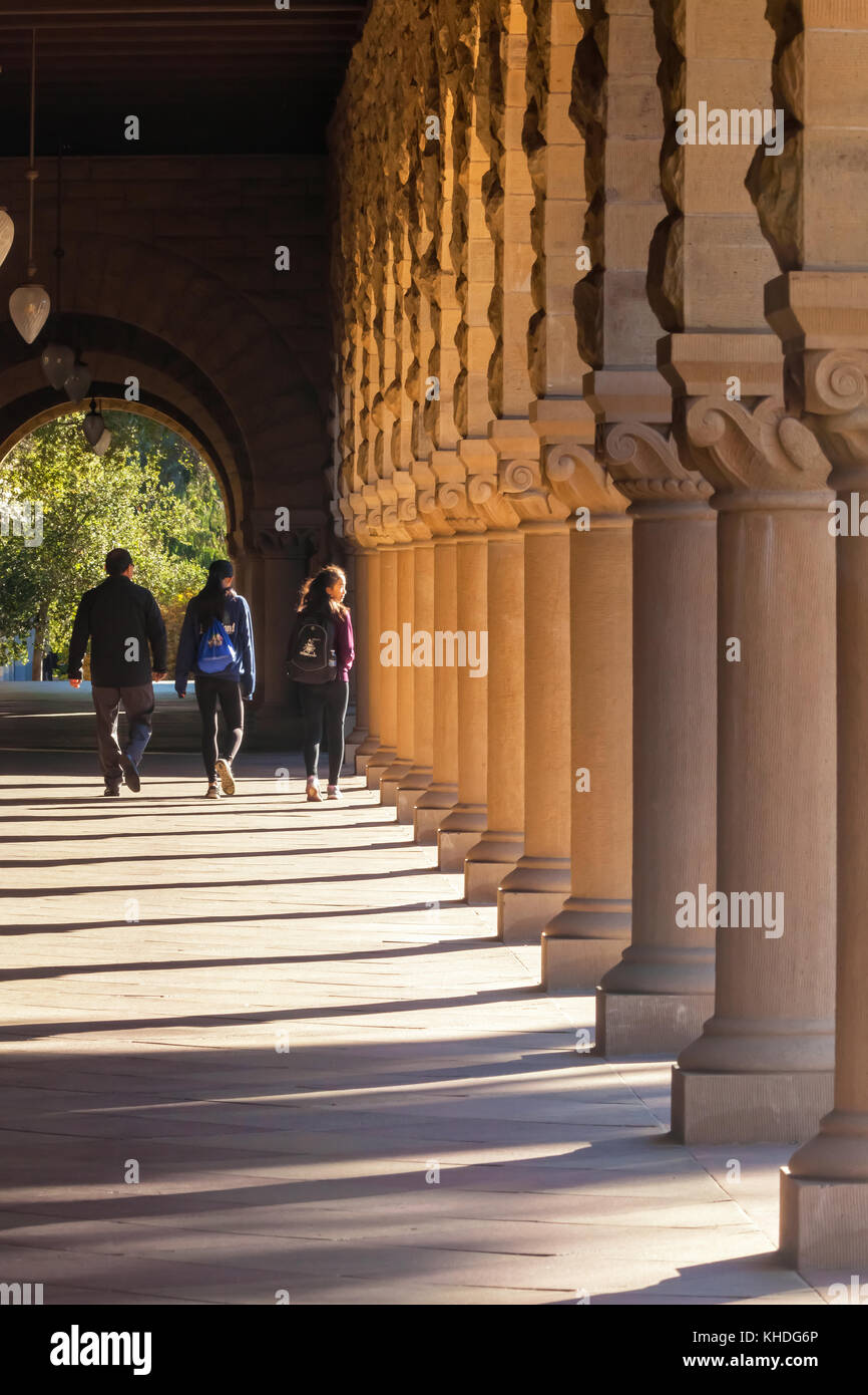 Students hallway walking hi-res stock photography and images - Alamy