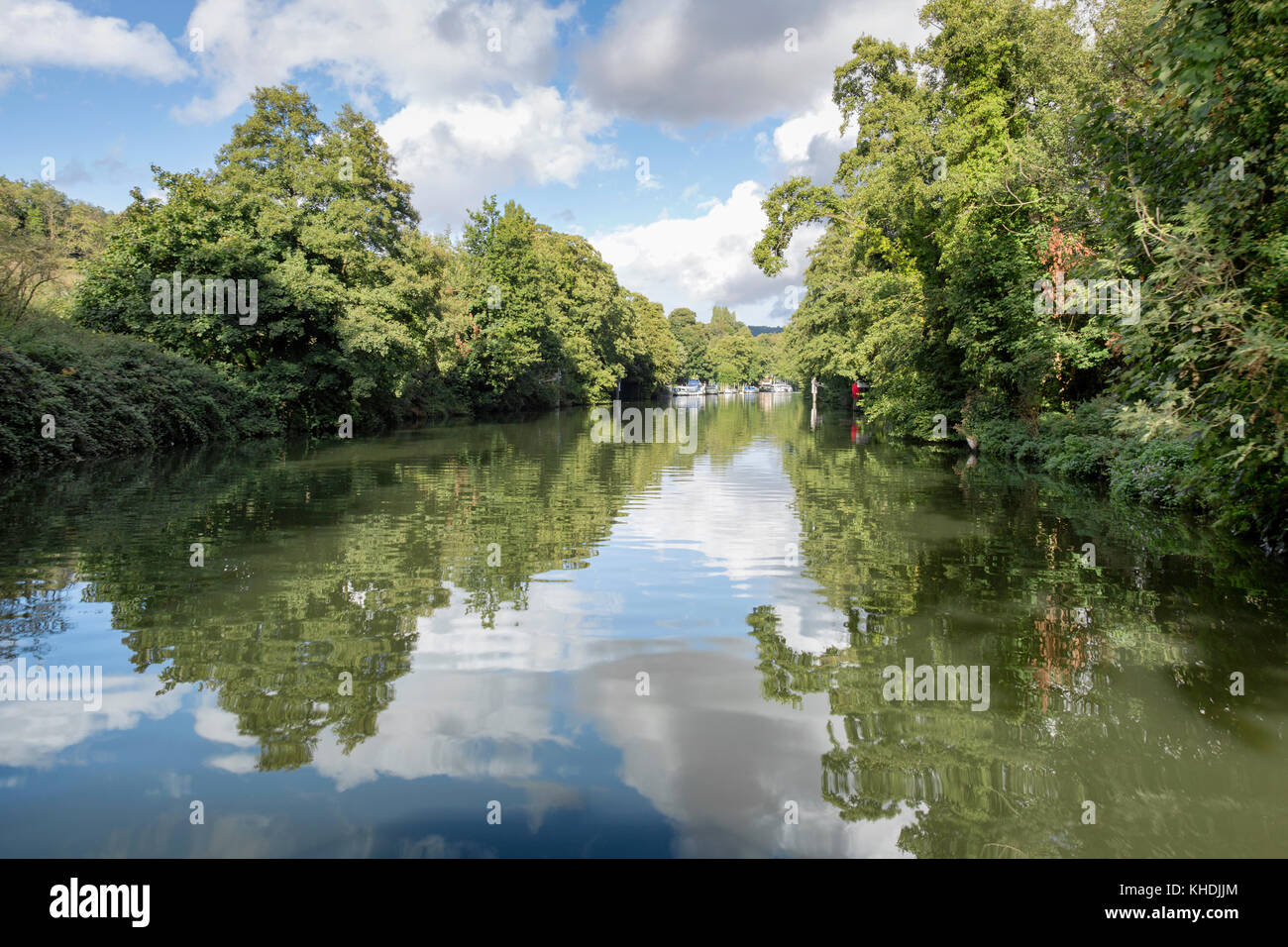 River medway maidstone hi-res stock photography and images - Alamy