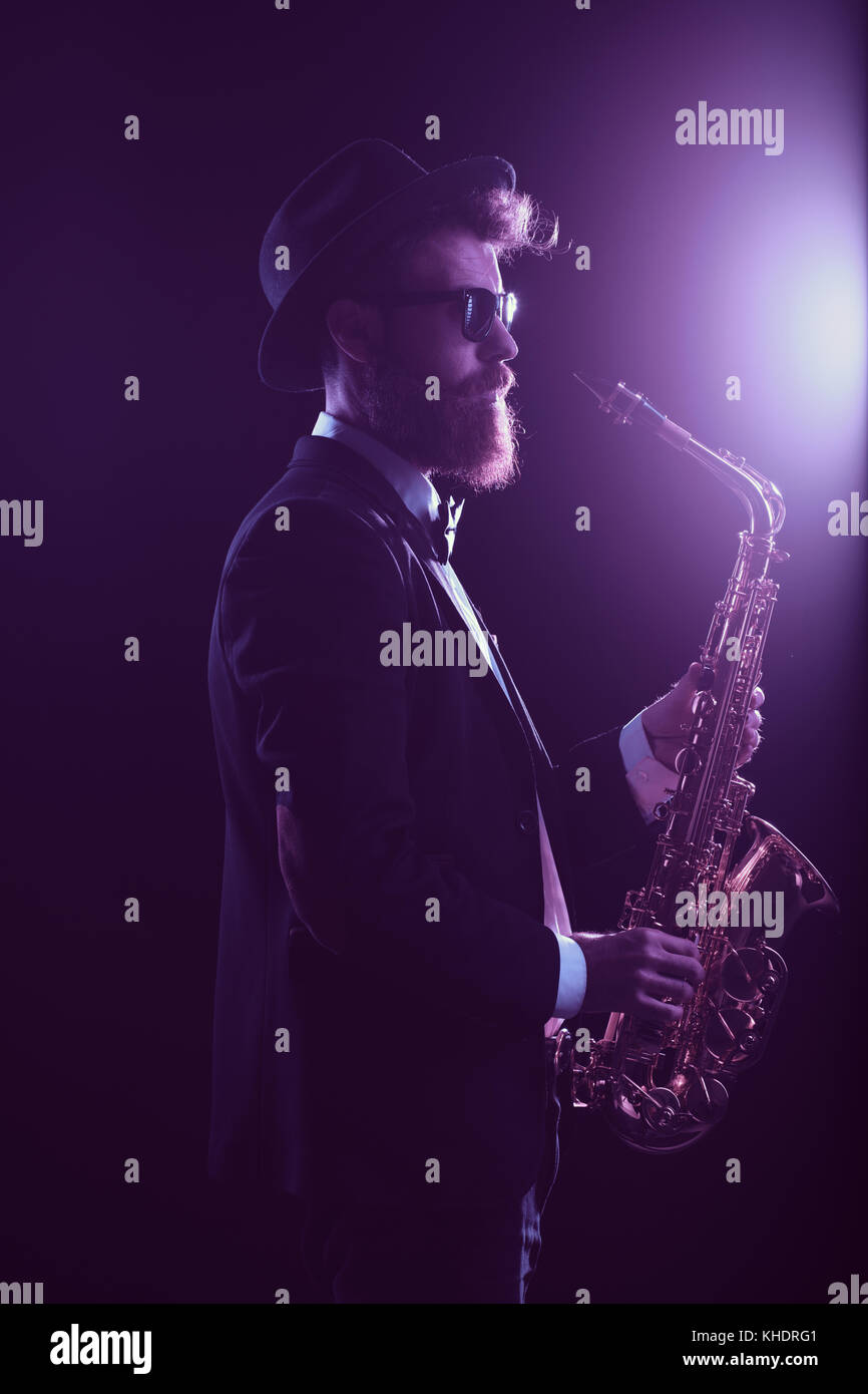 Stage lighting equipment profile hi-res stock photography and images ...