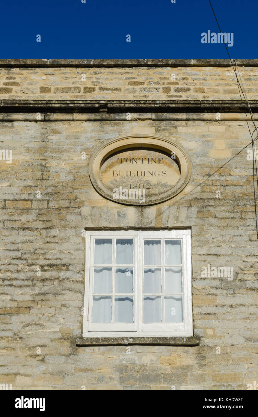 Cotswold stone houses in Cecily Hill in the Cotswold market town of ...