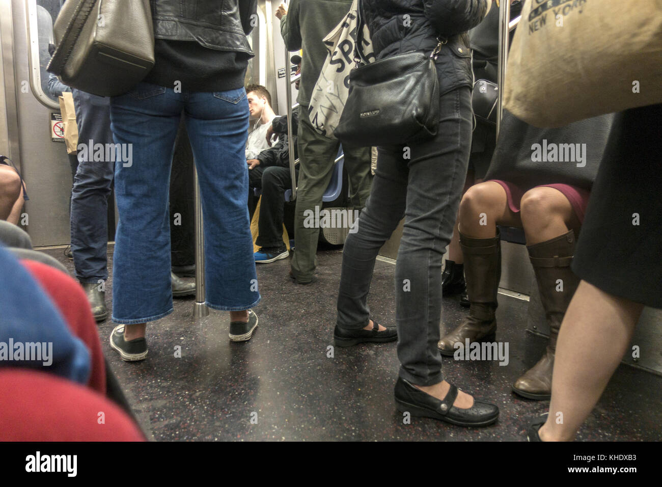 Subway riders in New York City Stock Photo - Alamy