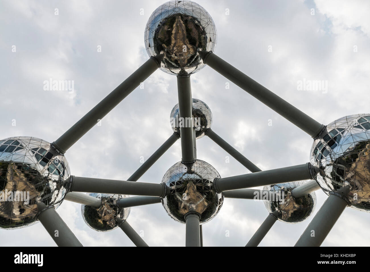Brussels, Belgium - August 27, 2017: Atomium, famous structure in the ...