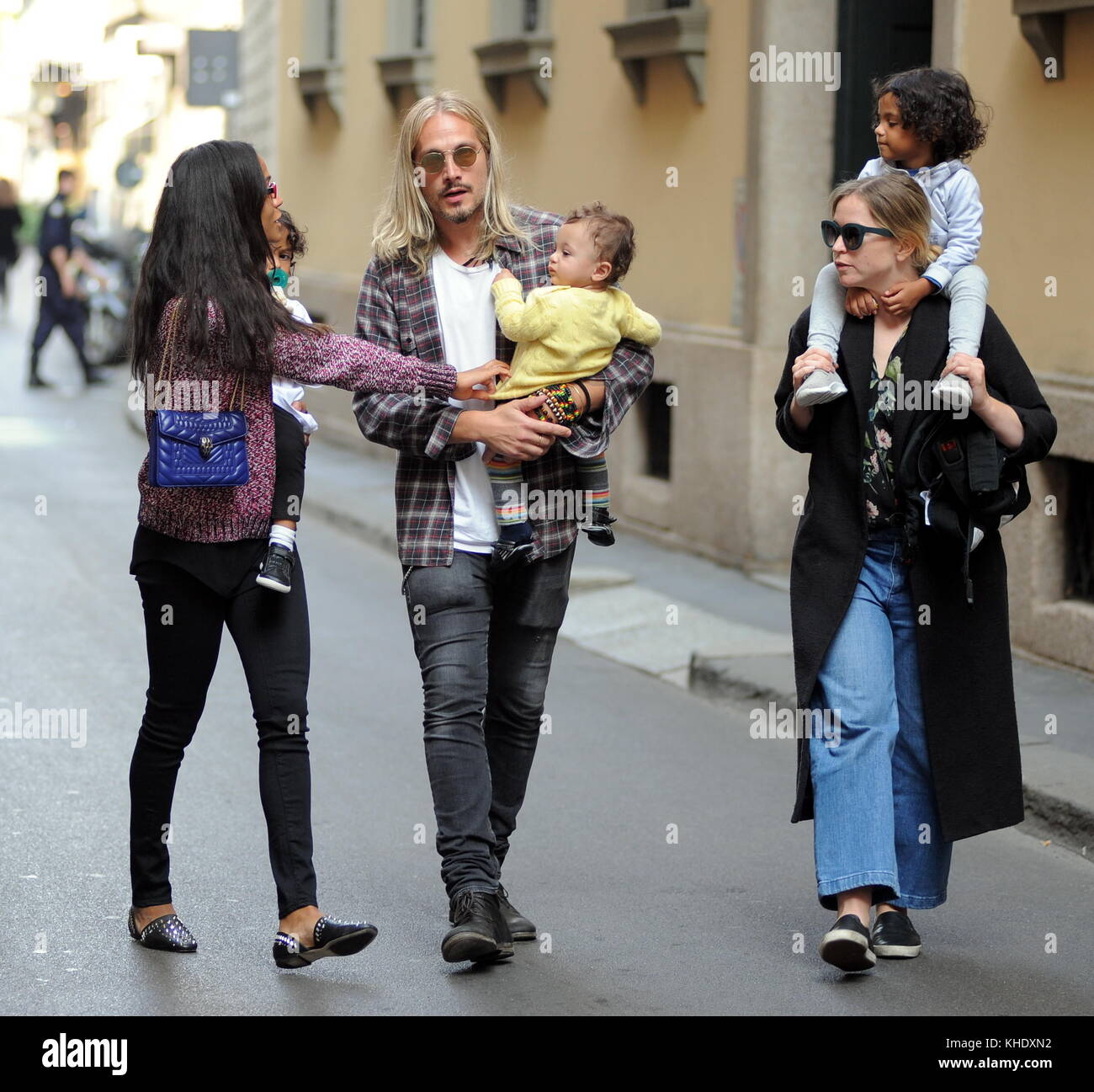 Zoe Saldana with her husband Marco Perego and their children in Milan ...