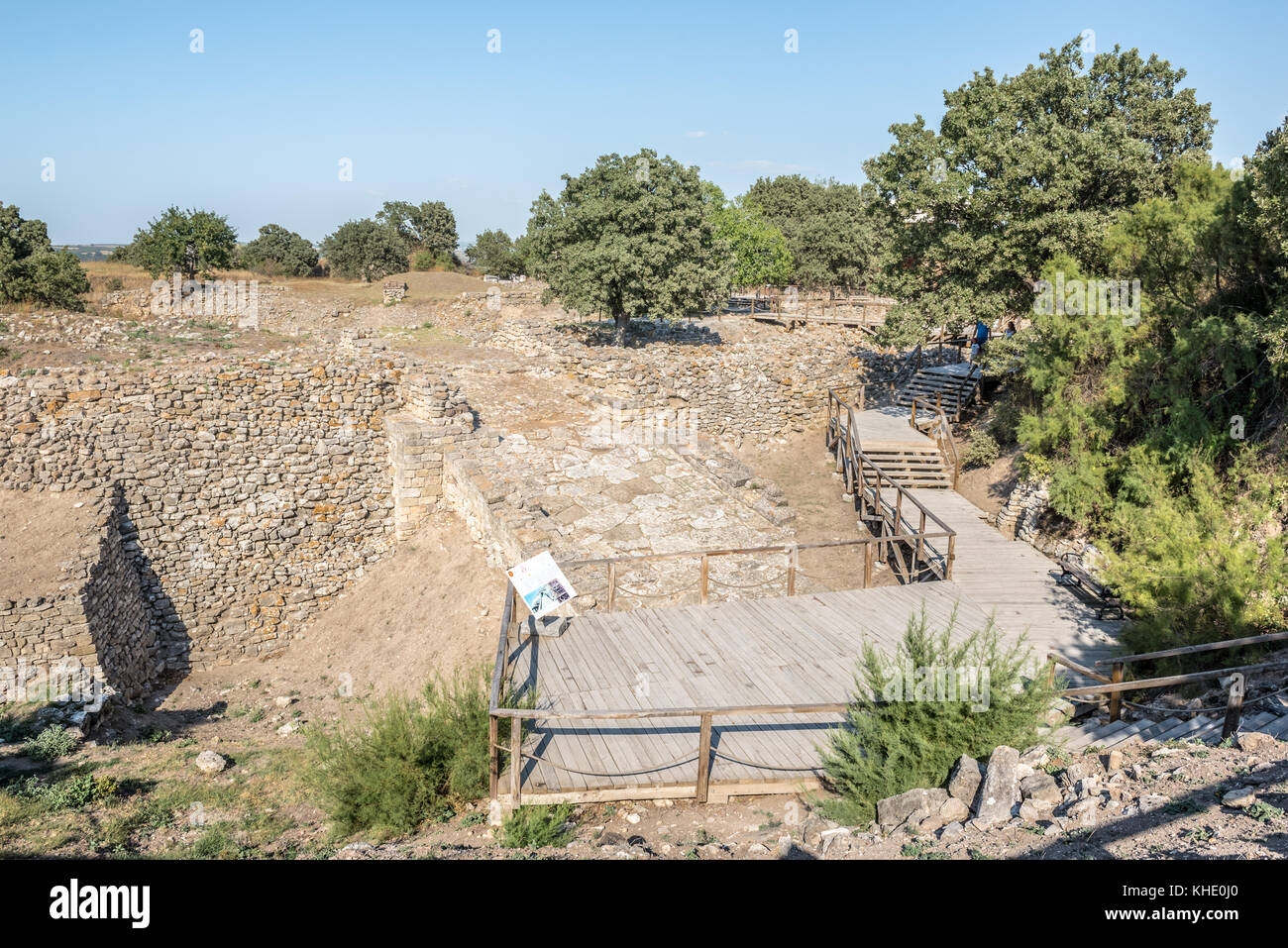 Ruins of ancient legendary city of Troy in Canakkale, Turkey Stock ...