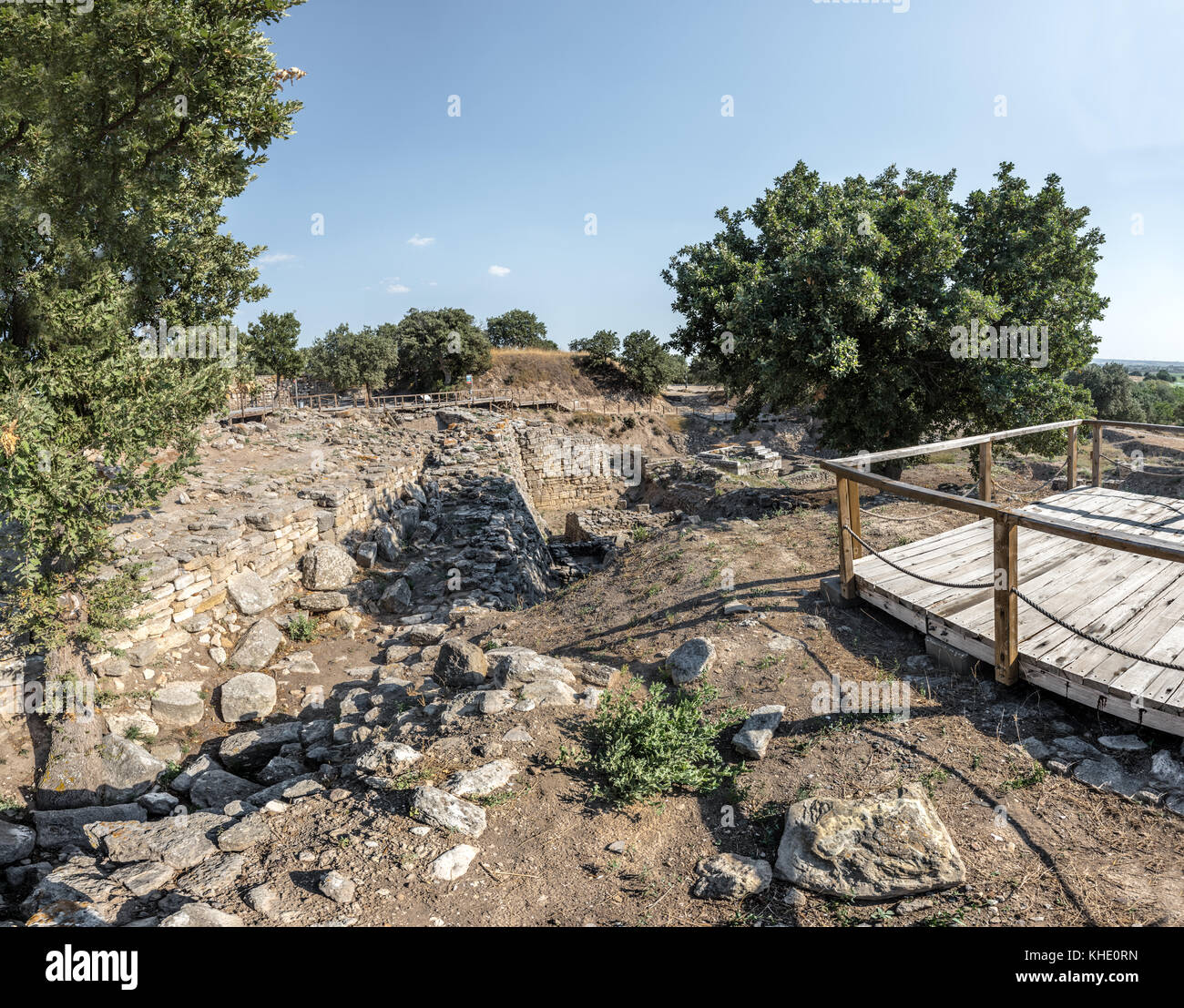 Ruins of ancient legendary city of Troy in Canakkale, Turkey Stock ...