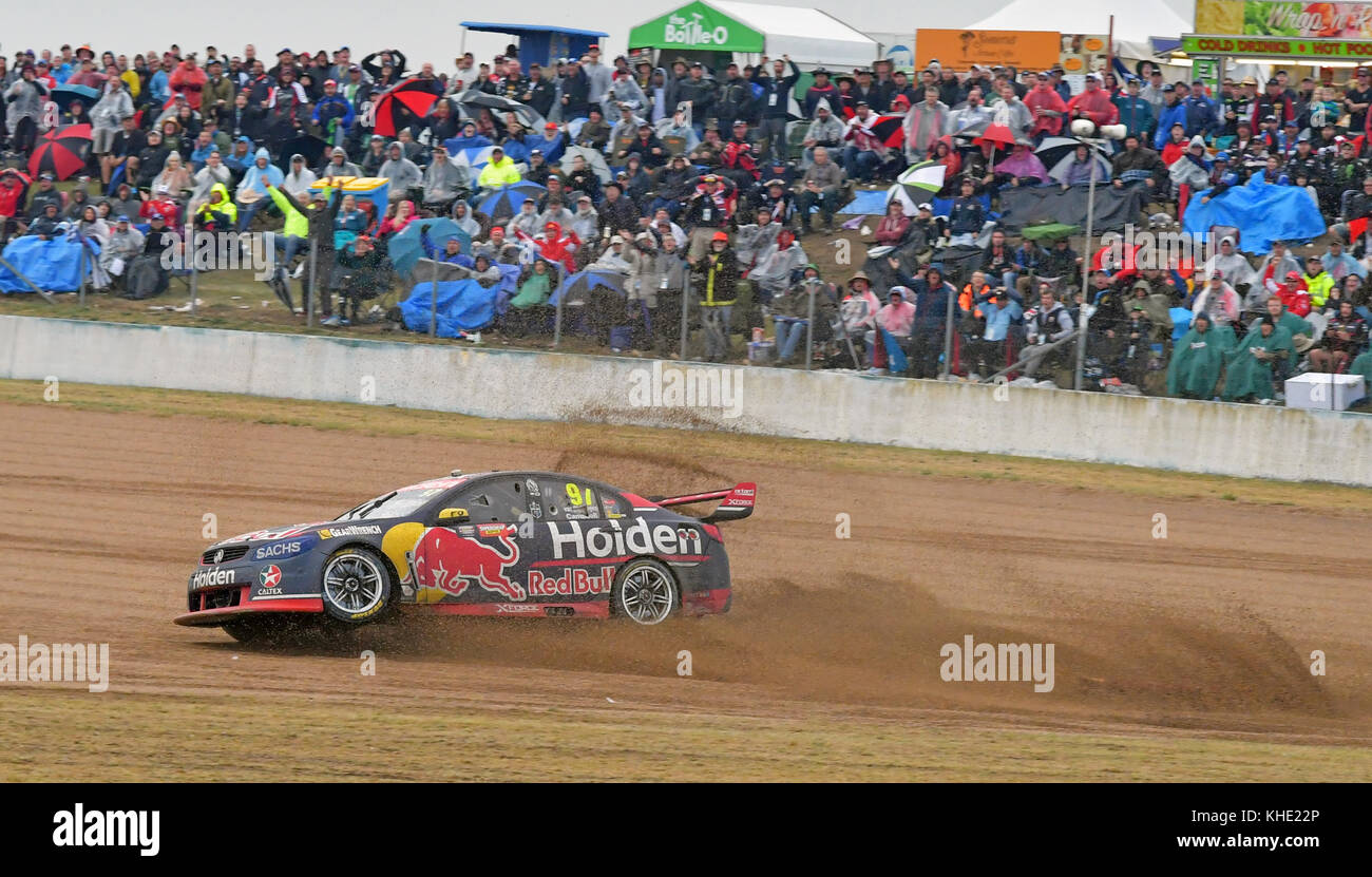 Supercheap Auto Bathurst 1000 at the Mount Panorama Circuit in Bathurst ...