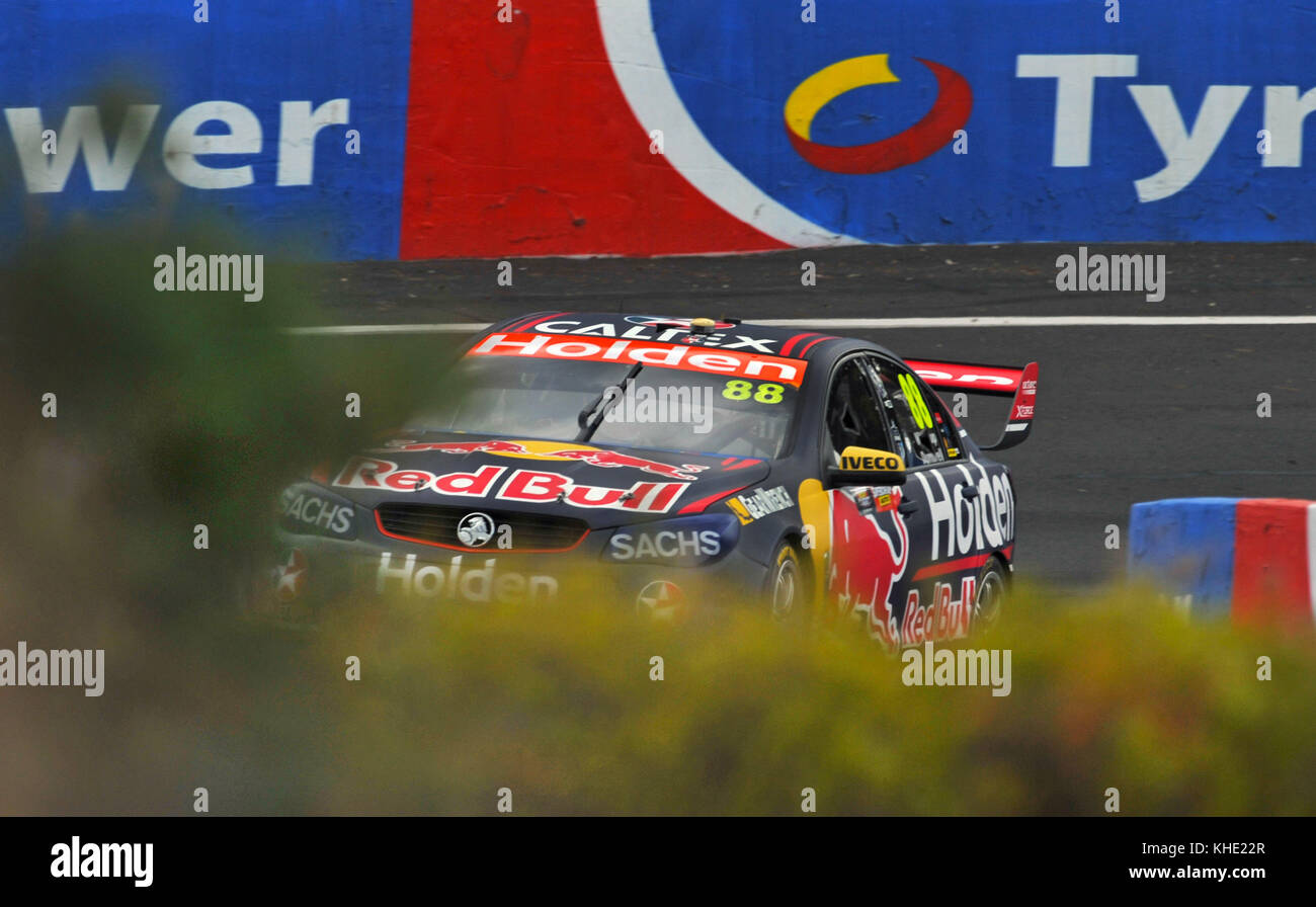 Supercheap Auto Bathurst 1000 at the Mount Panorama Circuit in Bathurst ...
