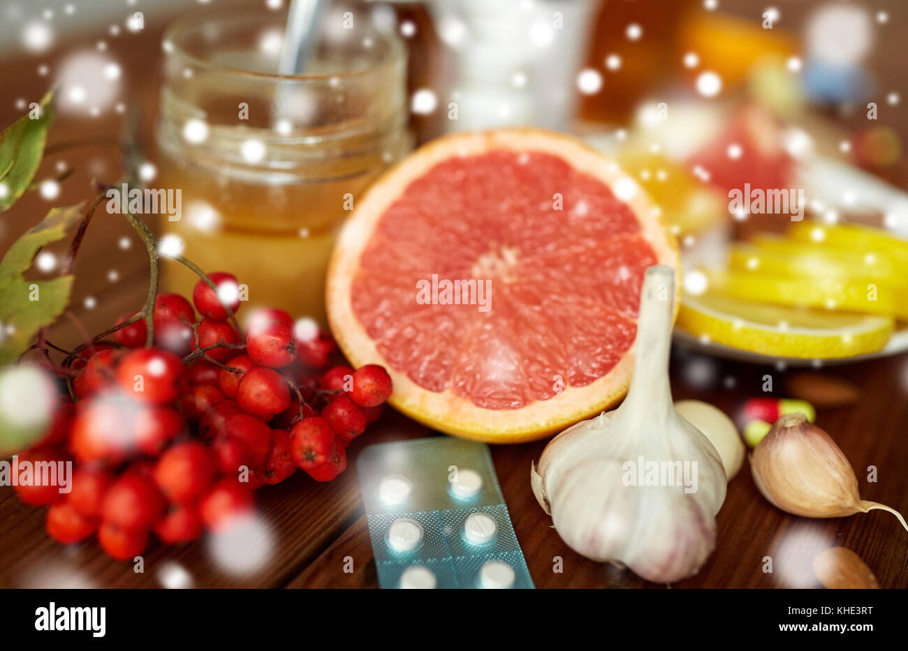 traditional medicine and drugs Stock Photo - Alamy