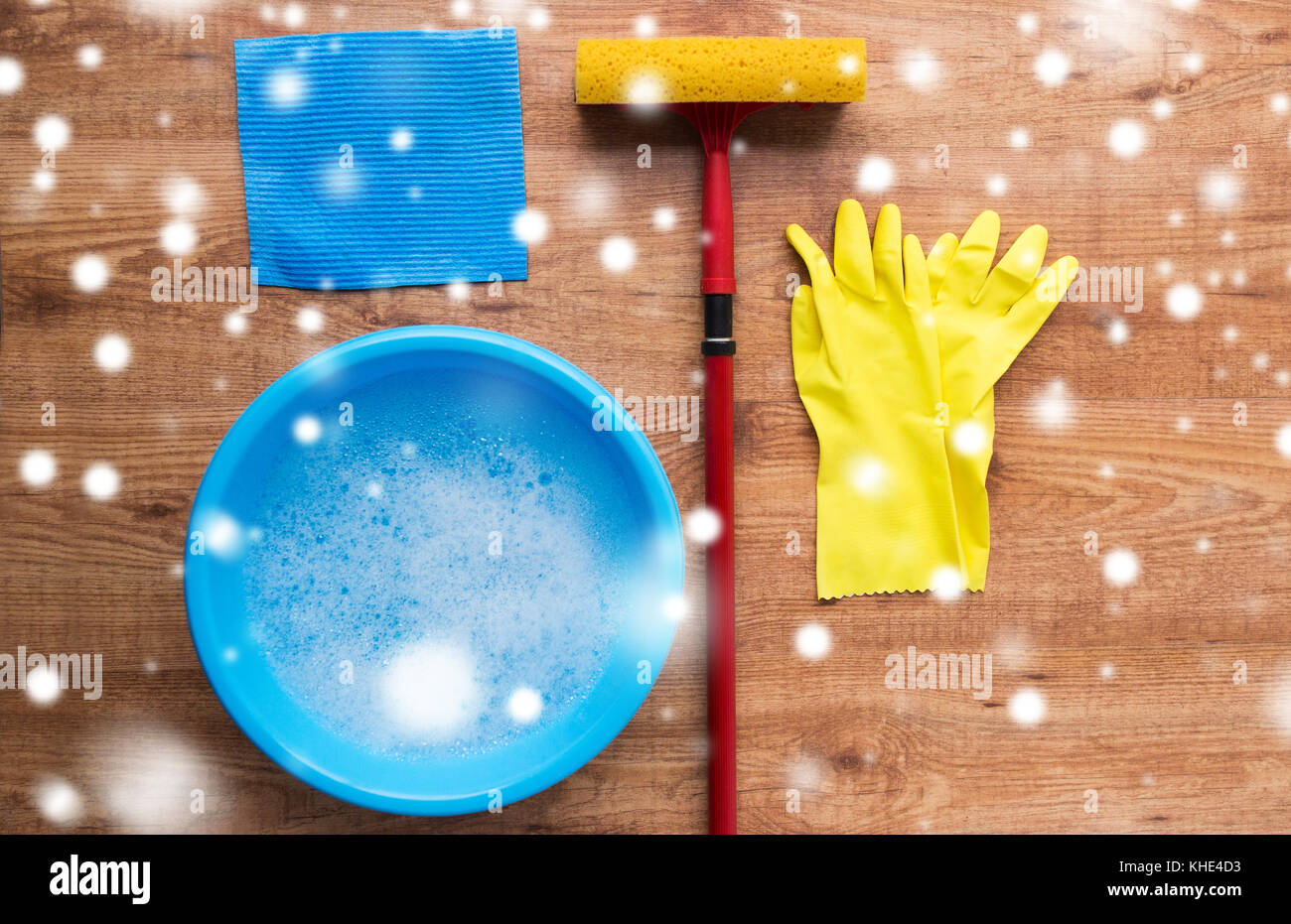 Cleaning window squeegee on hi-res stock photography and images - Alamy