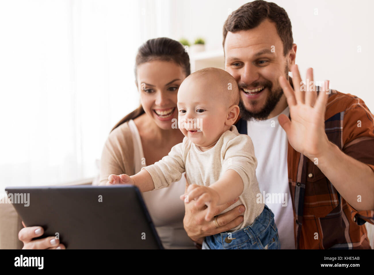 Father mother child talking hi-res stock photography and images - Alamy
