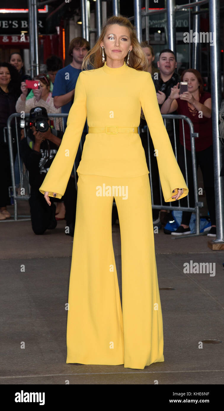 Blake Lively Arrives to Good Morning America Featuring: Blake Lively ...