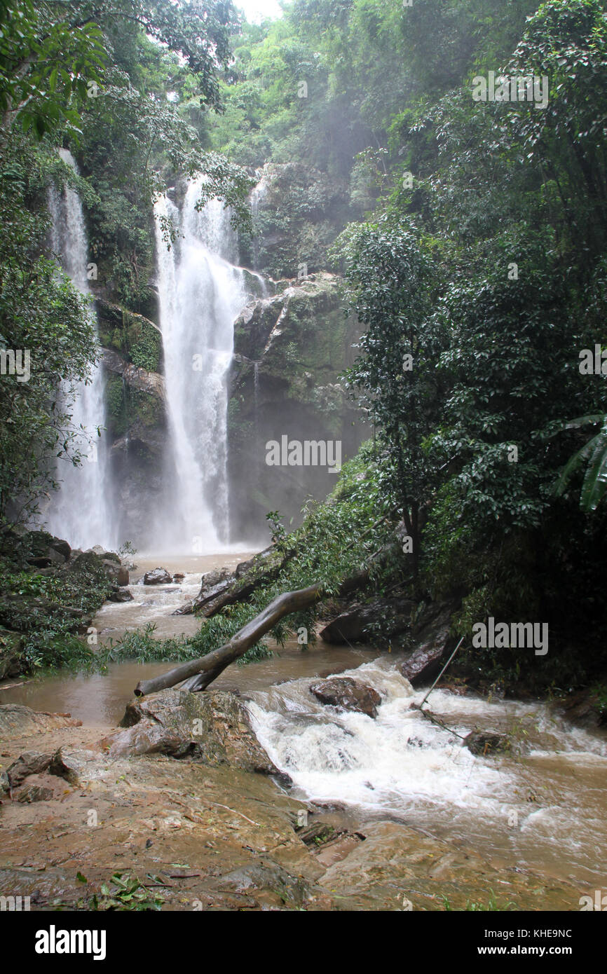 Mork fa waterfall hi-res stock photography and images - Alamy