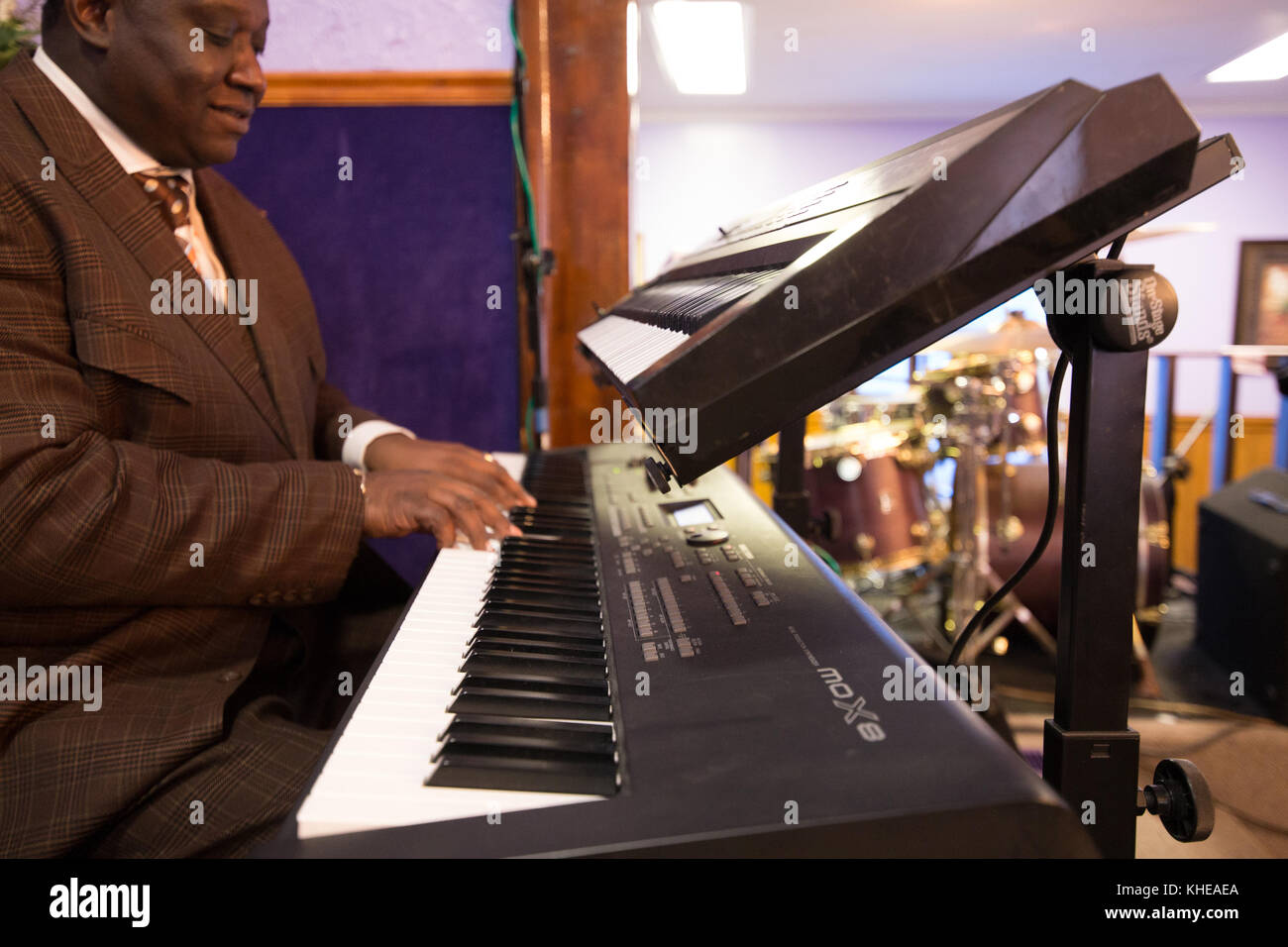 Organ suit hi-res stock photography and images - Alamy