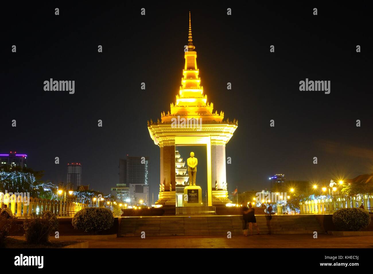 flood light monument at night Stock Photo - Alamy