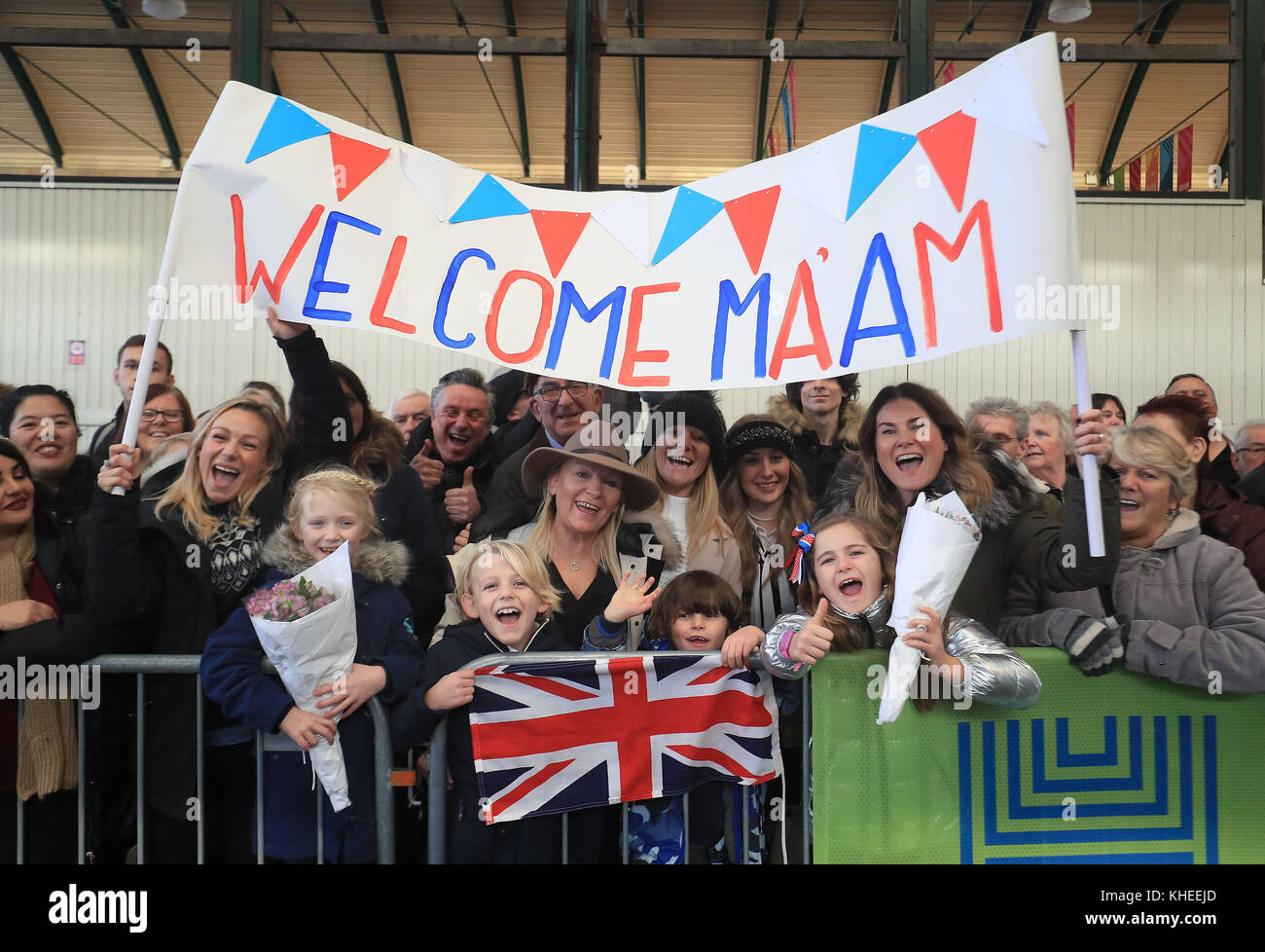 Crowds wait for Queen Elizabeth II to arrive at Hull Railway Station ...