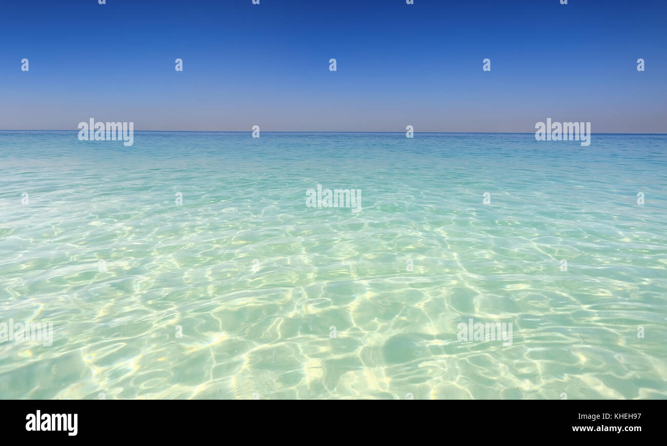 Dubai beautiful seascape. Clean Dubai seashore on a sunny day. Tropical ...