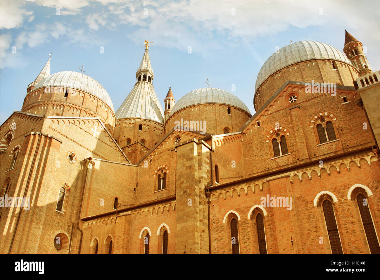 Roman catholic church of st anthony of padua hi-res stock photography ...