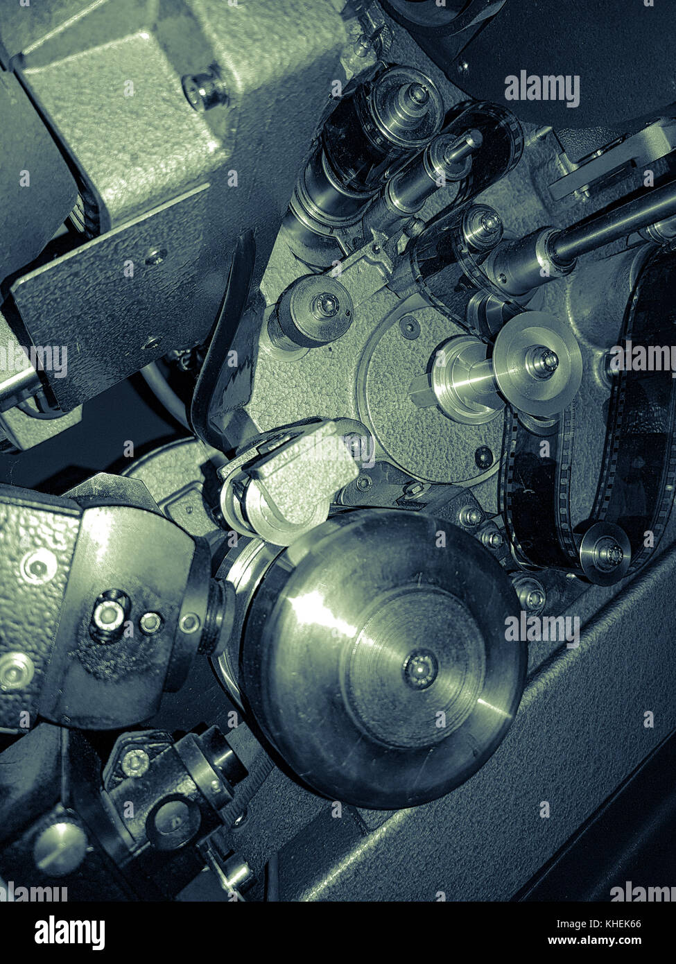 Old film projector hi-res stock photography and images - Alamy