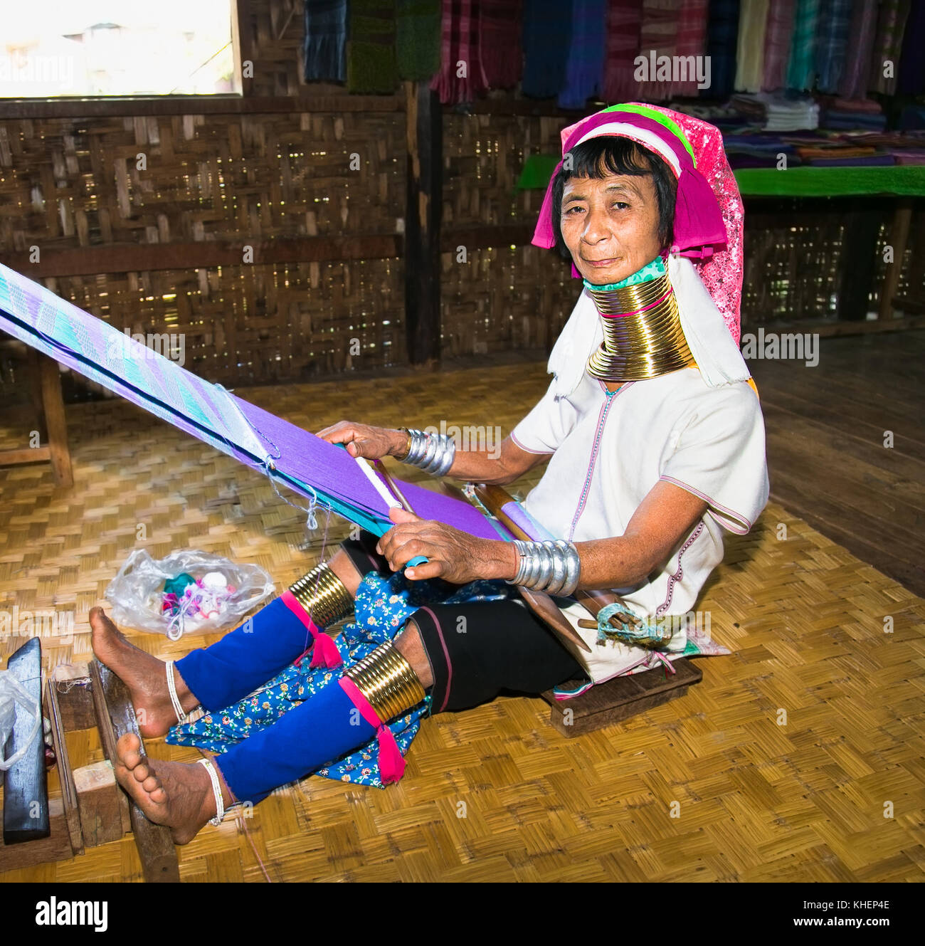 Kayan people hi-res stock photography and images - Alamy