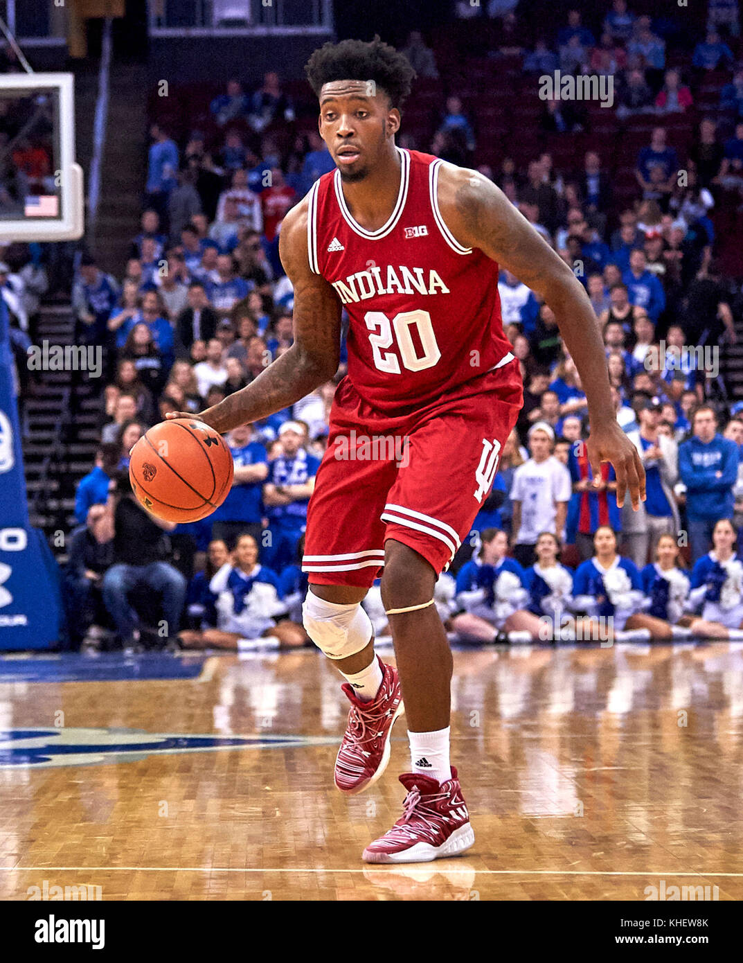 Newark, New Jersey, USA. 15th Nov, 2017. Indiana's forward De'Ron Davis ...