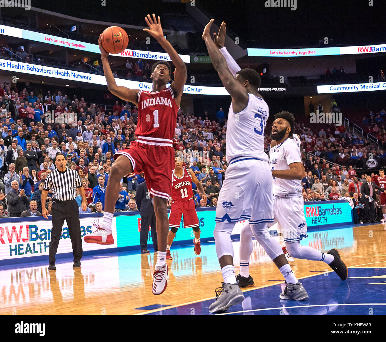 Newark, New Jersey, USA. 15th Nov, 2017. Indiana's guard Aljami Durham ...
