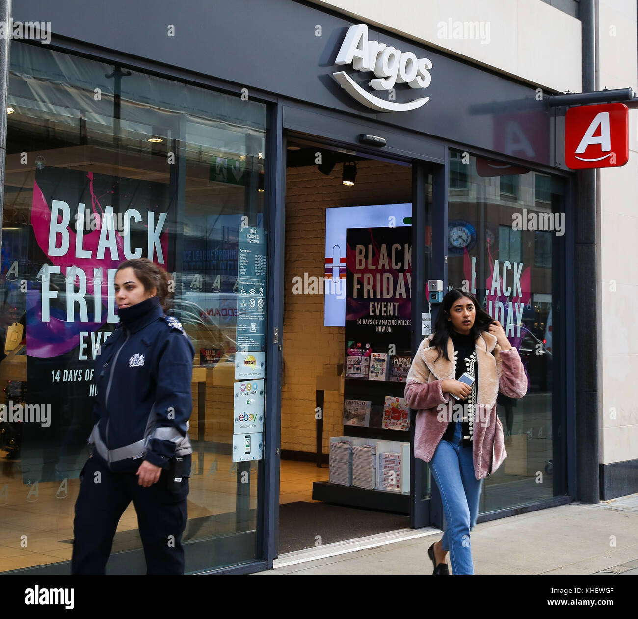 The strand branch of argos store hi-res stock photography and images ...