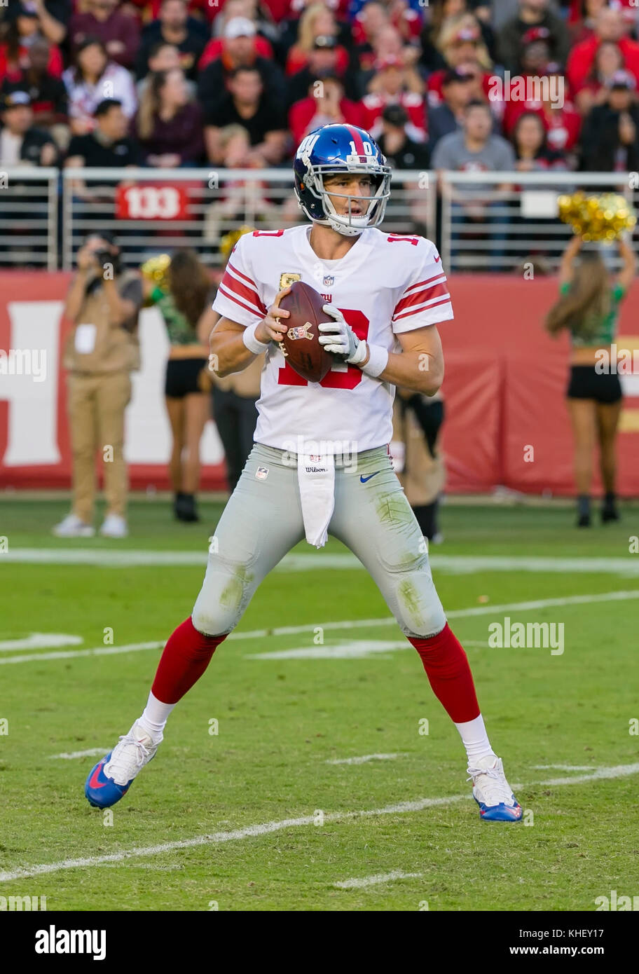 Santa Clara, CA. 12th Nov, 2017. New York Giants quarterback Eli ...