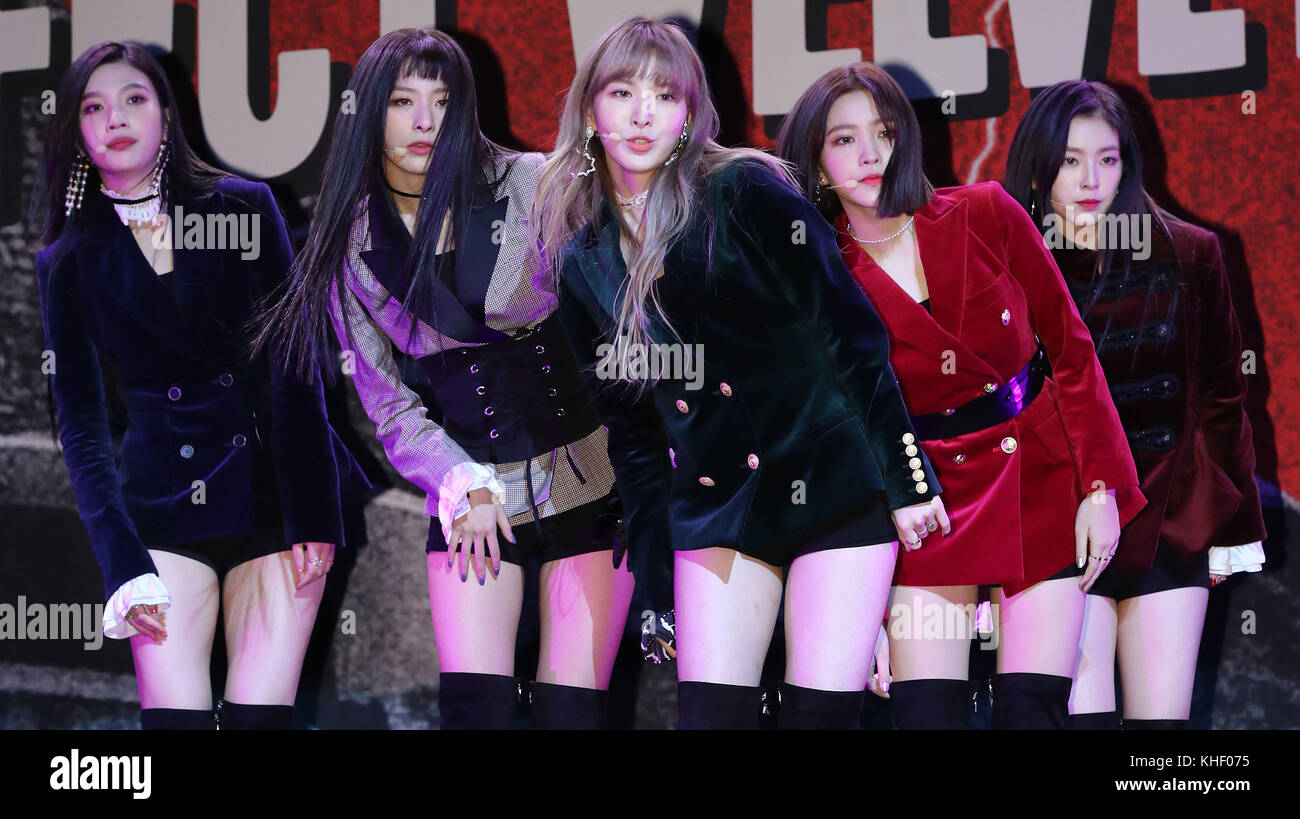 17th Nov, 2017. S. Korean girl group Red Velvet South Korean girl group ...