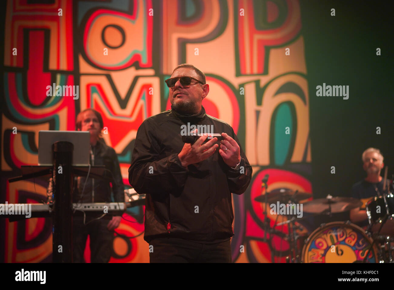 London, UK. 16th Nov, 2017. Shaun Ryder of The Happy Mondays performing ...