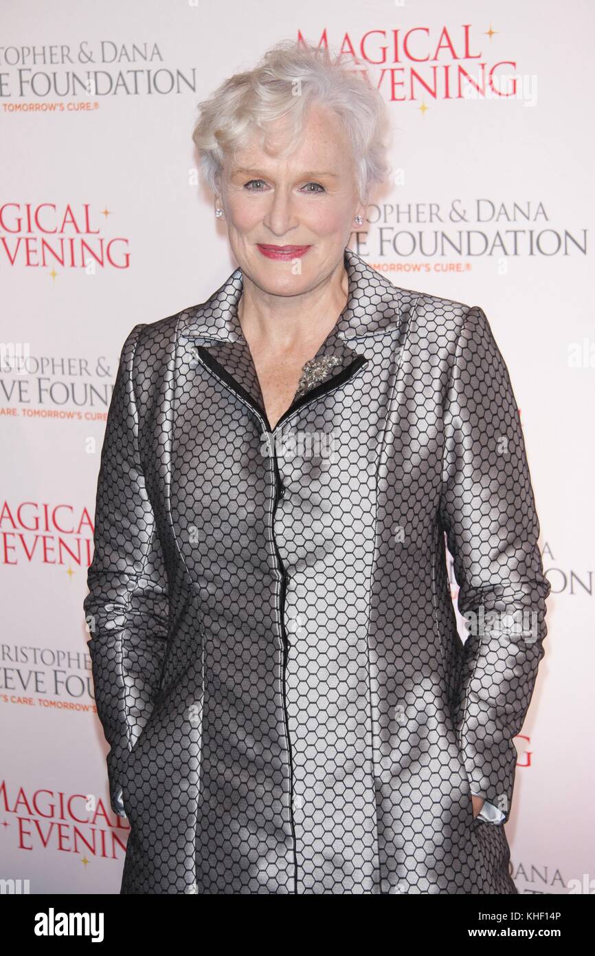 New York, NY, USA. 16th Nov, 2017. Glenn Close at The Christopher ...